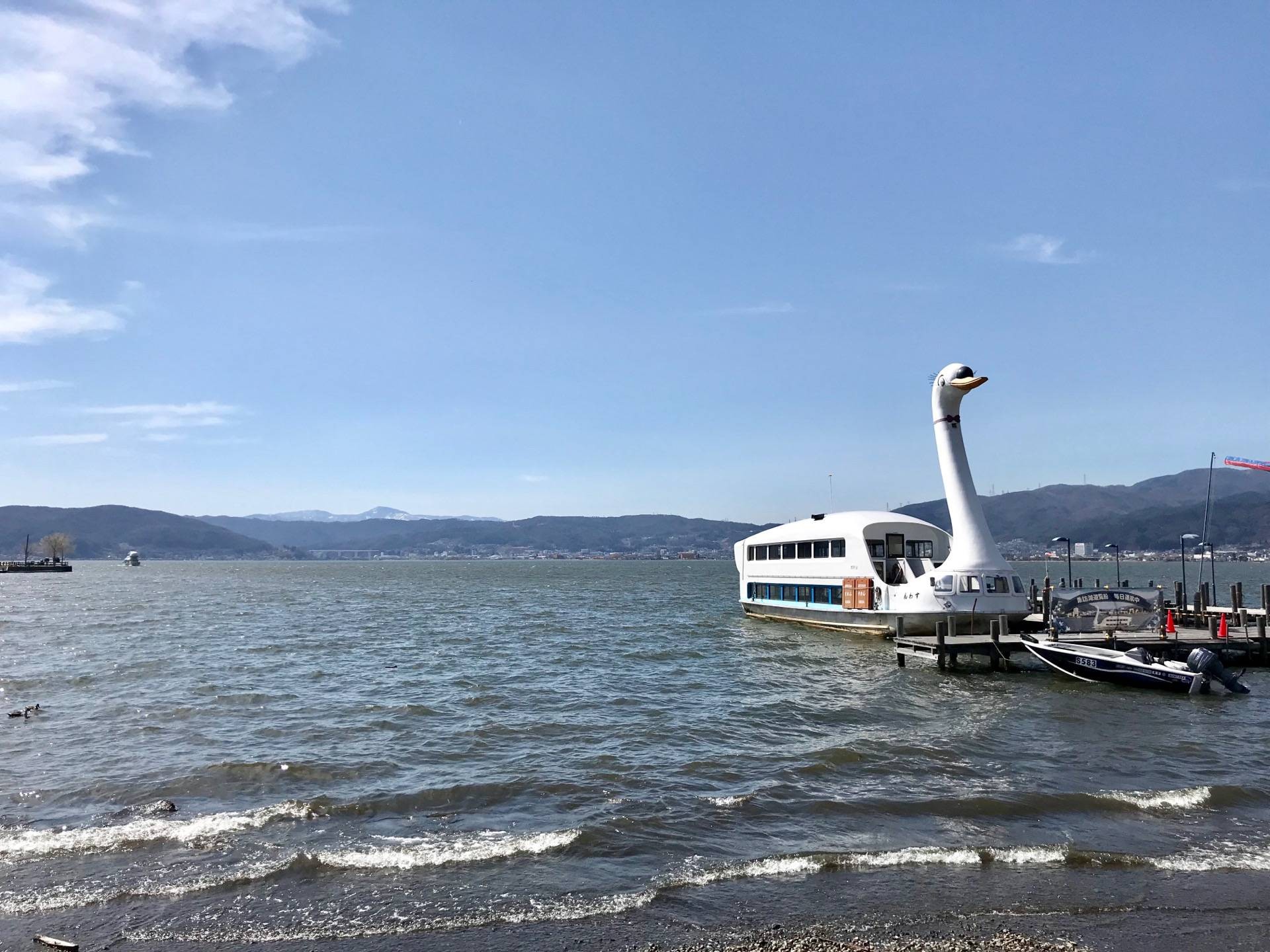 รีวิว Lake Suwa - ทะเลสาบทางตอนกลางของ Nagano หน้าหนาวน้ำใน lake เป็น ...