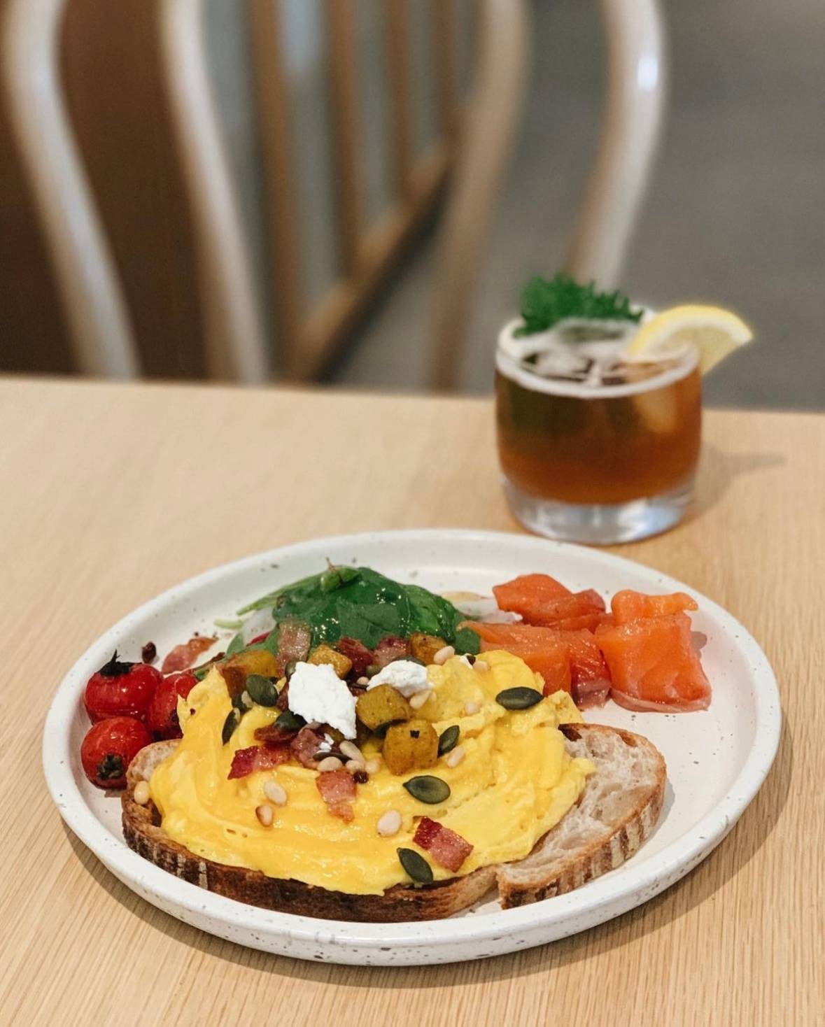 รีวิว Toby’s Saladaeng - ร้าน Brunch สไตล์ Aussie บรรยากาศดี ฝรั่งเพียบ!