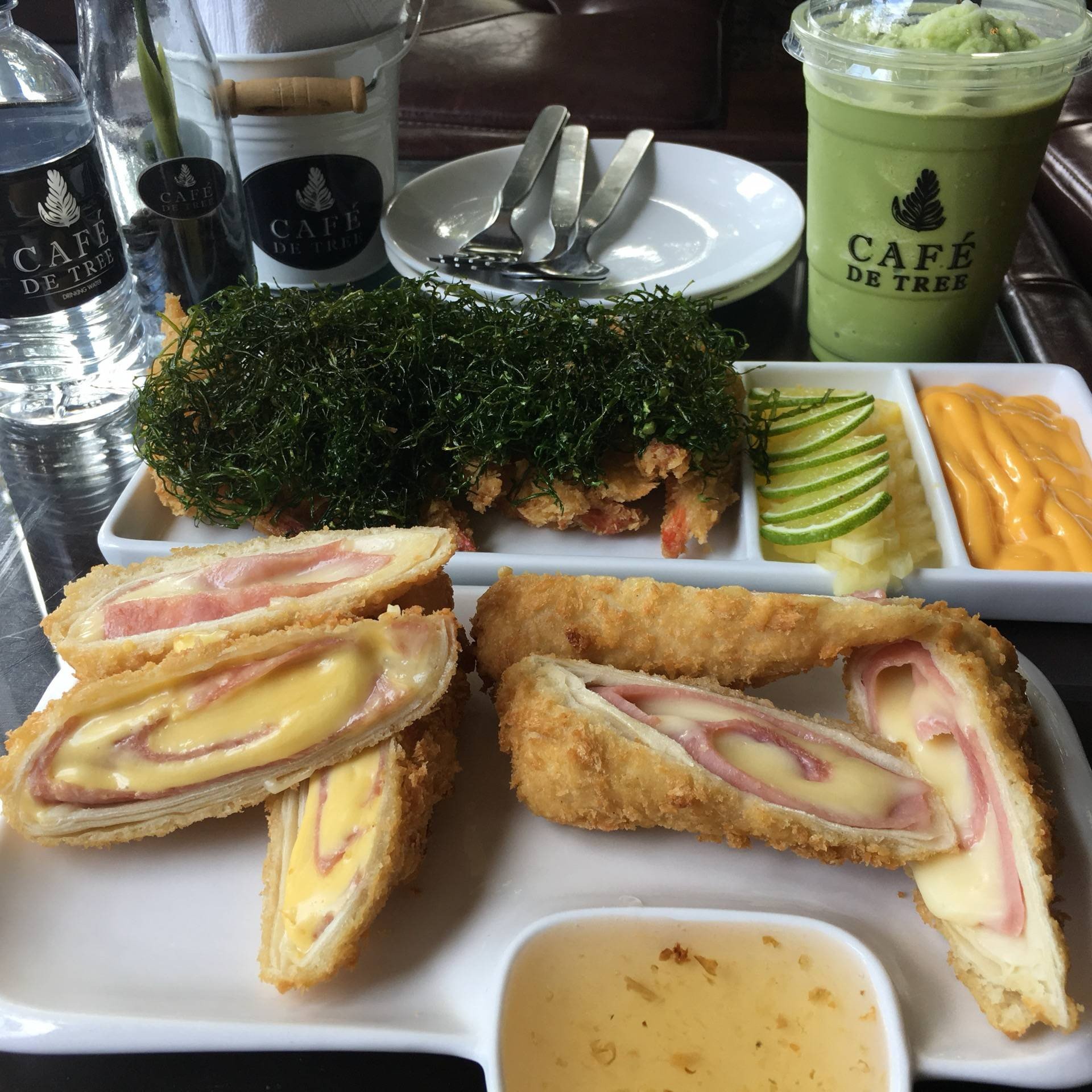 รีวิว Cafe De Tree - Cafe De Tree