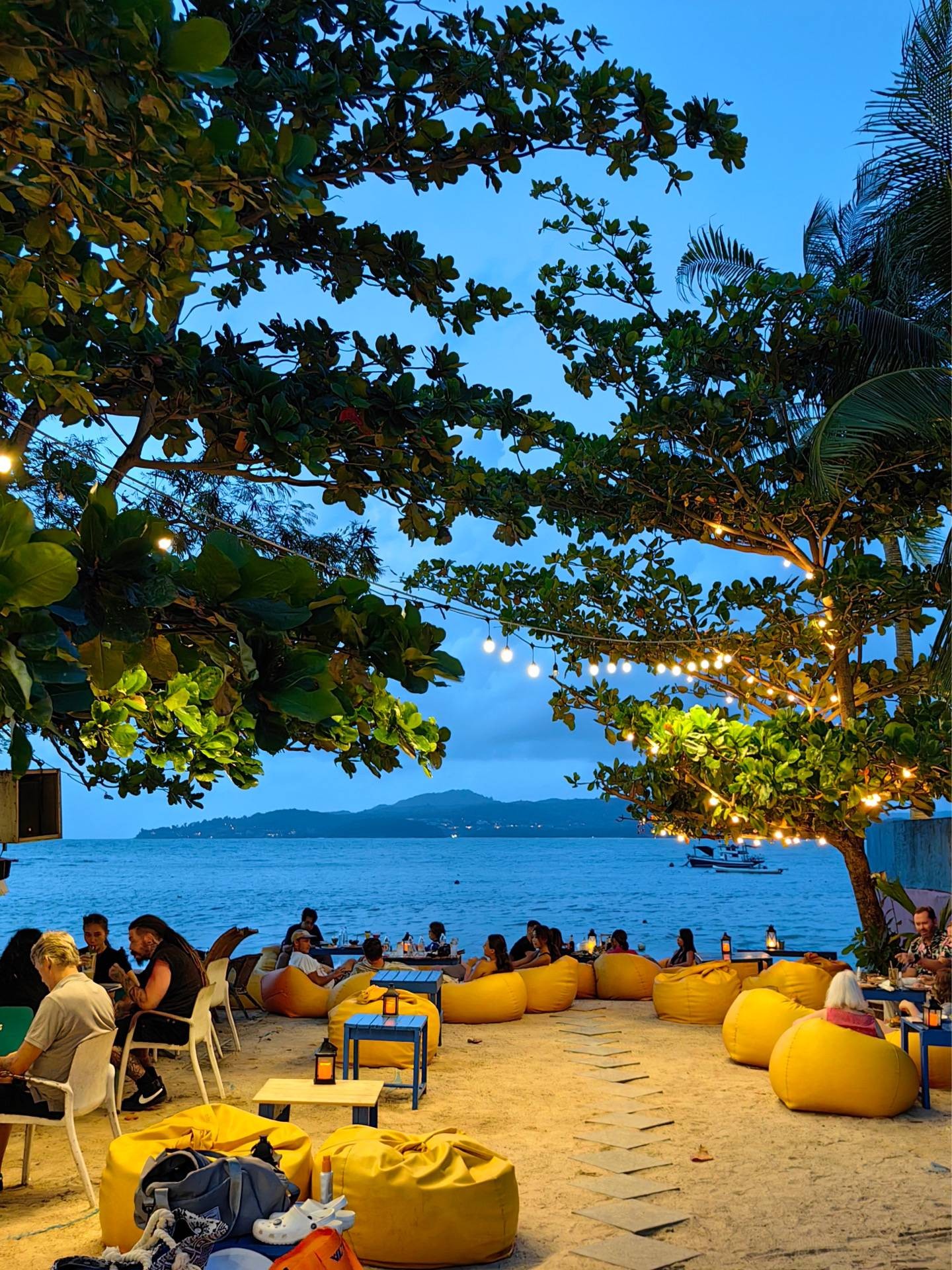 [รีวิว] ร้าน Hugo Hub Phuket | Bangtao Beach | เมนูแนะนำ รูปภาพ ราคา