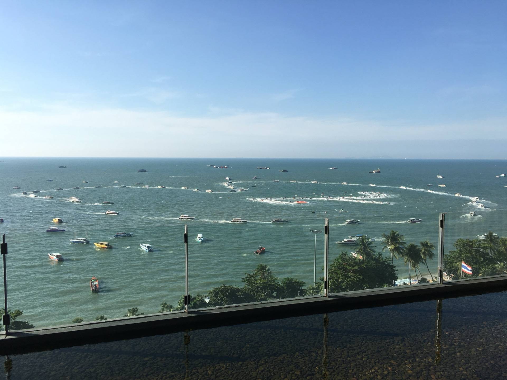 รูป Edge, Hilton Pattaya Hilton Pattaya Hotel