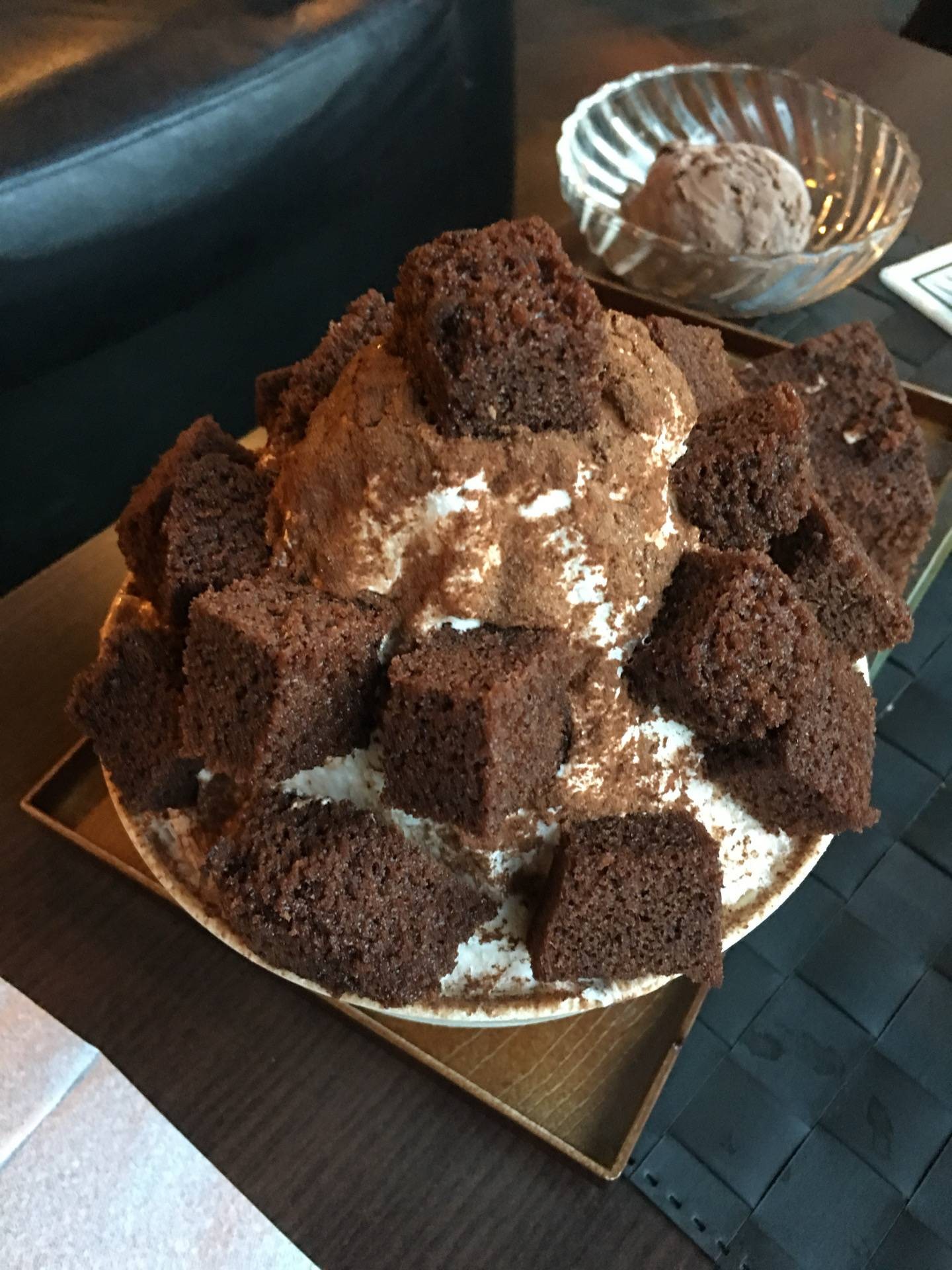 รีวิว วิรัณย์ตา หน้าผา - Viranta Cafe' Patisserie