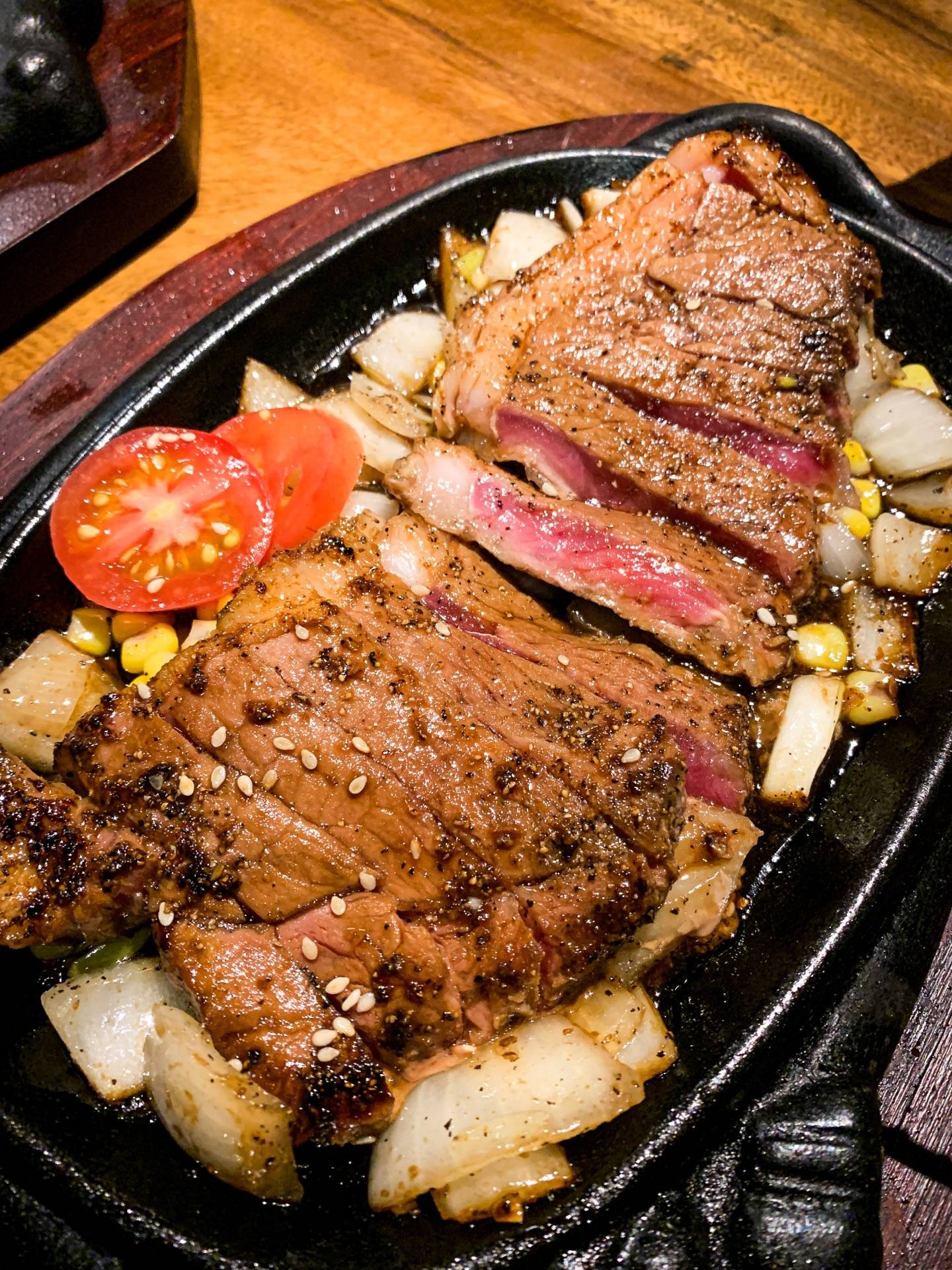 ร้าน ณ เนื้อทอง Midnight Sizzling Platters | รีวิวร้านอาหาร