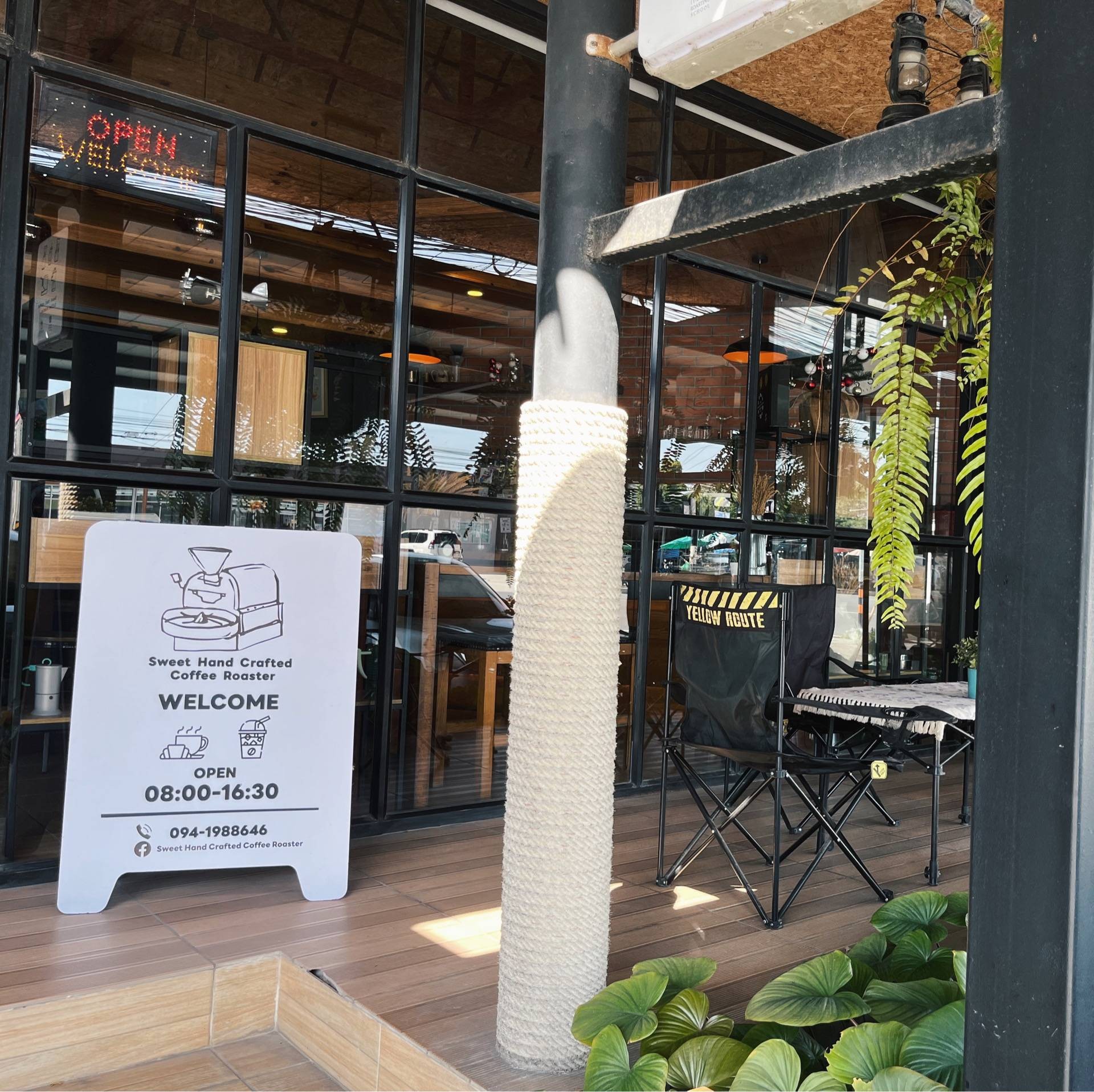 รีวิว Sweet Hand Crafted Coffee Roaster - ร้านกาแฟที่อ่างศิลา ที่ต้อง ...