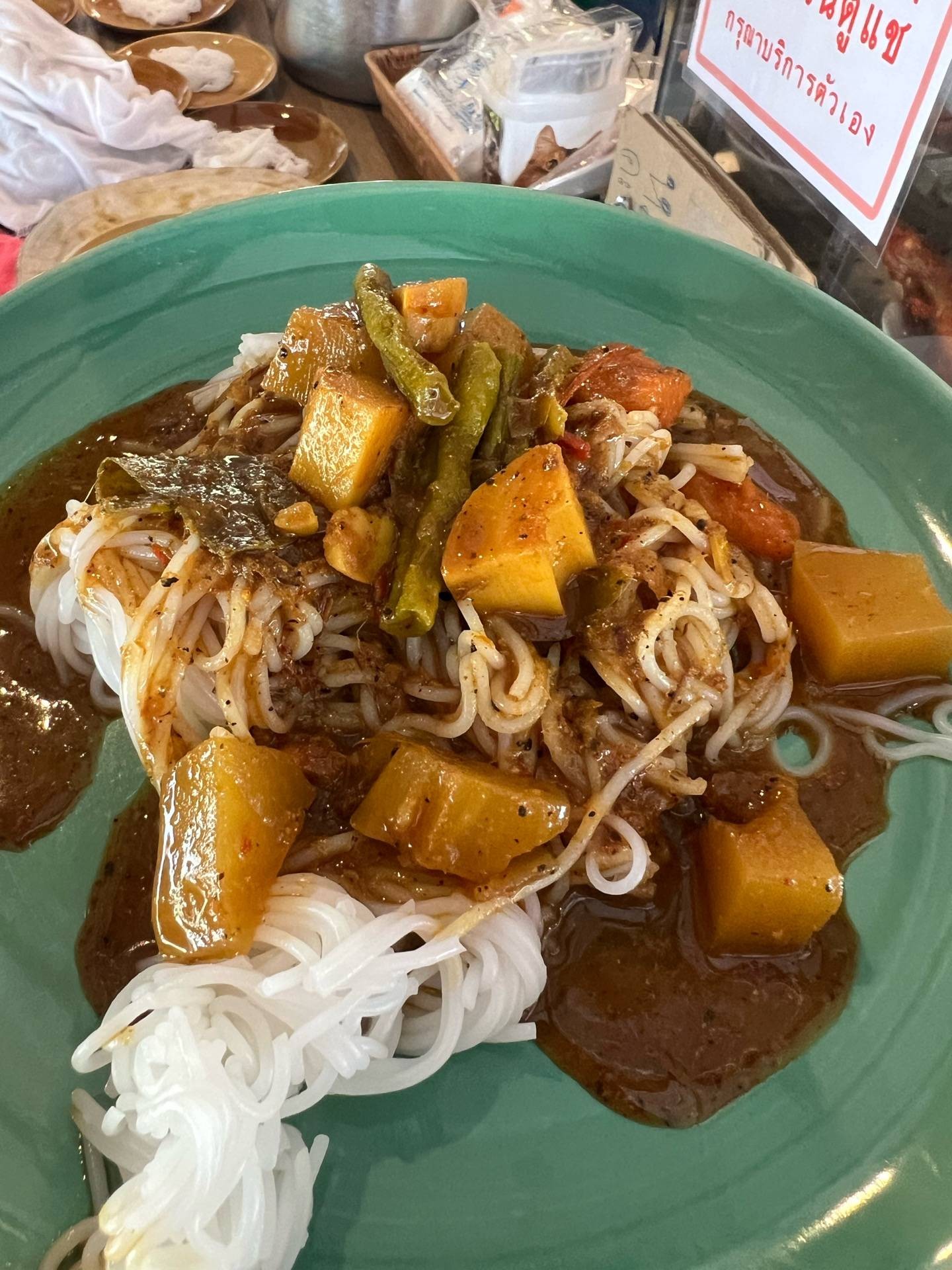 รีวิว ขนมจีนสะพานหิน - ร้านขนมจีนเจ้าดังอีกร้านในภูเก็ต