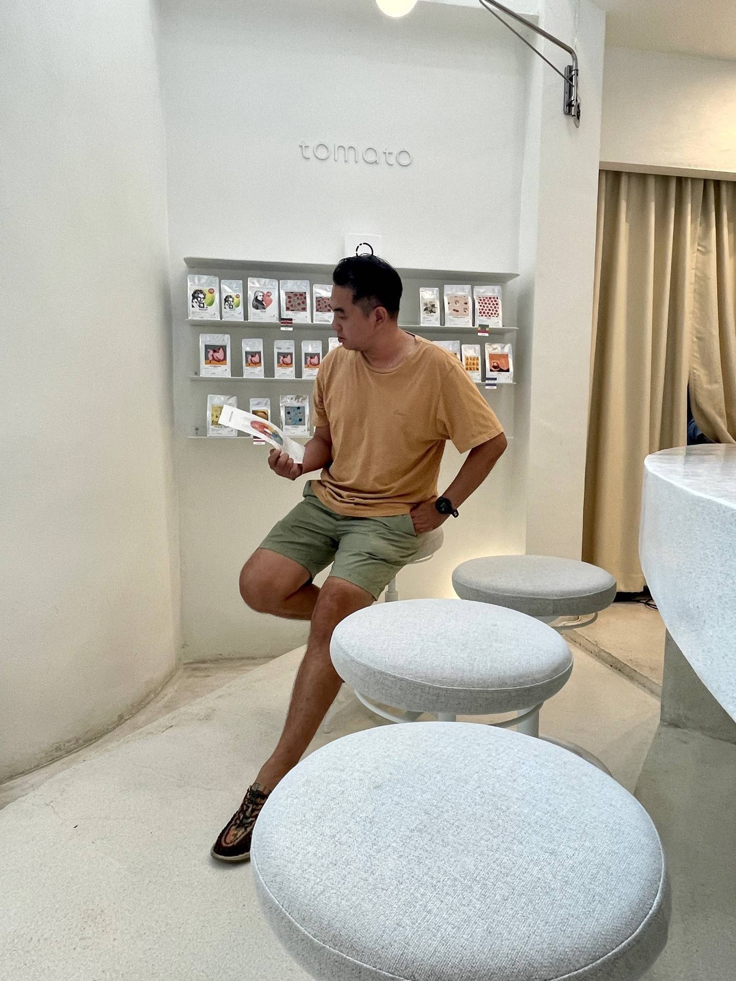 รีวิว Tomato House.cnx รวมโชค - คาเฟ่มะเขือเทศขาวๆ