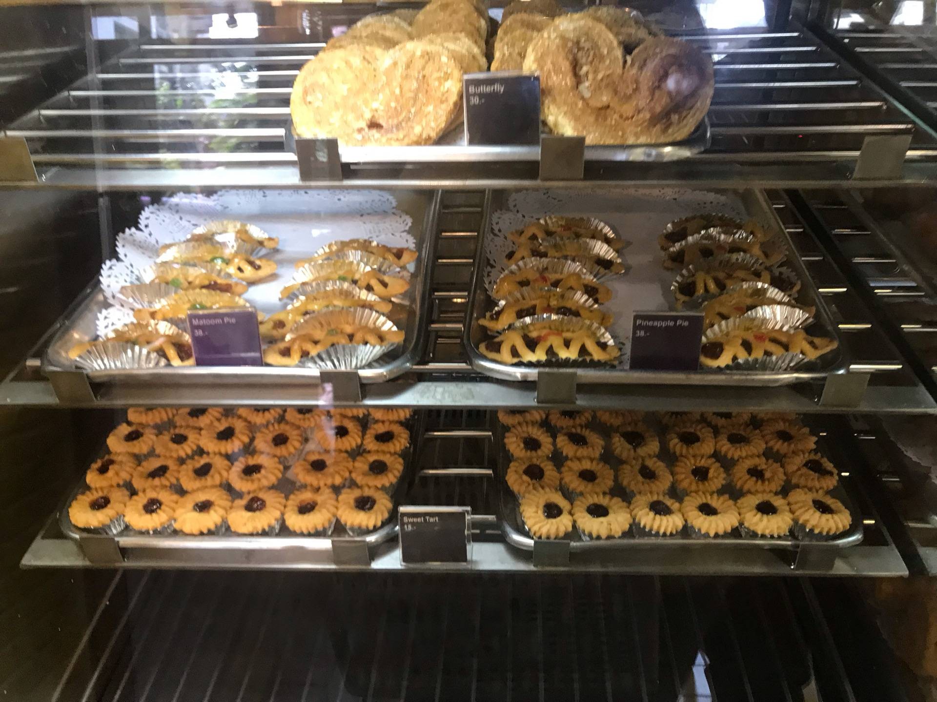 รูป Neil's Bake Shoppe ร่วมฤดี