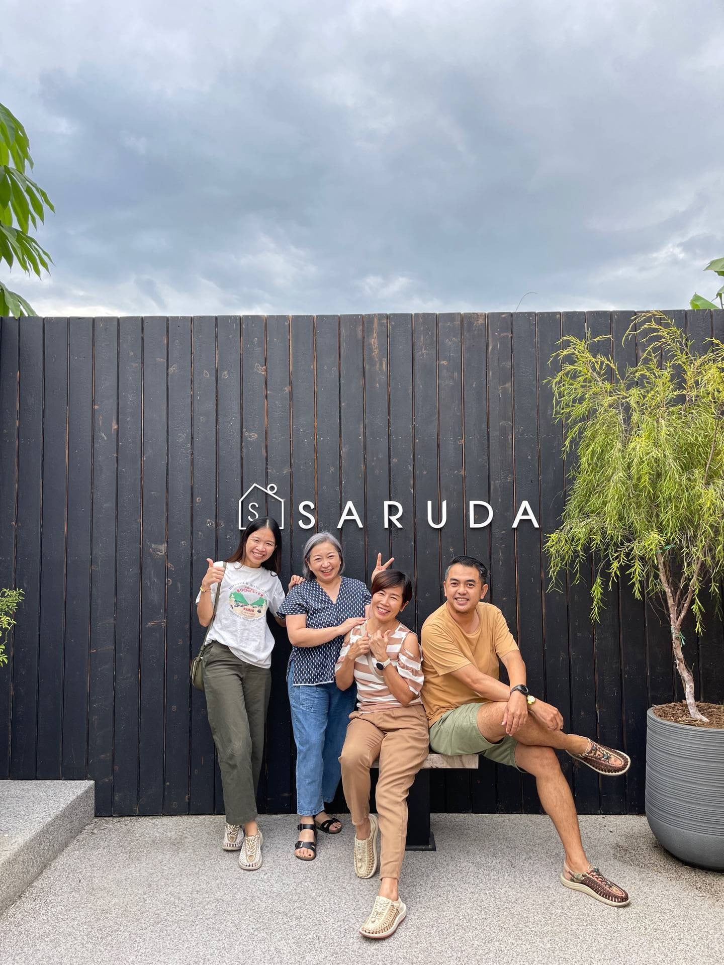 รีวิว SARUDA FINEST PASTRY ESPACE ช้างเผือก - มาชิมเค้กแบบฝรั่งเศส