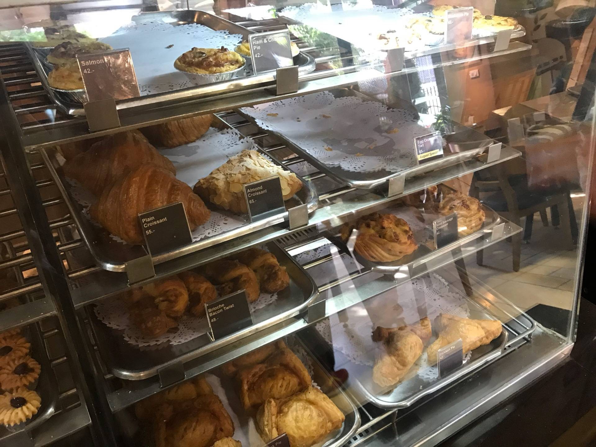 รูป Neil's Bake Shoppe ร่วมฤดี