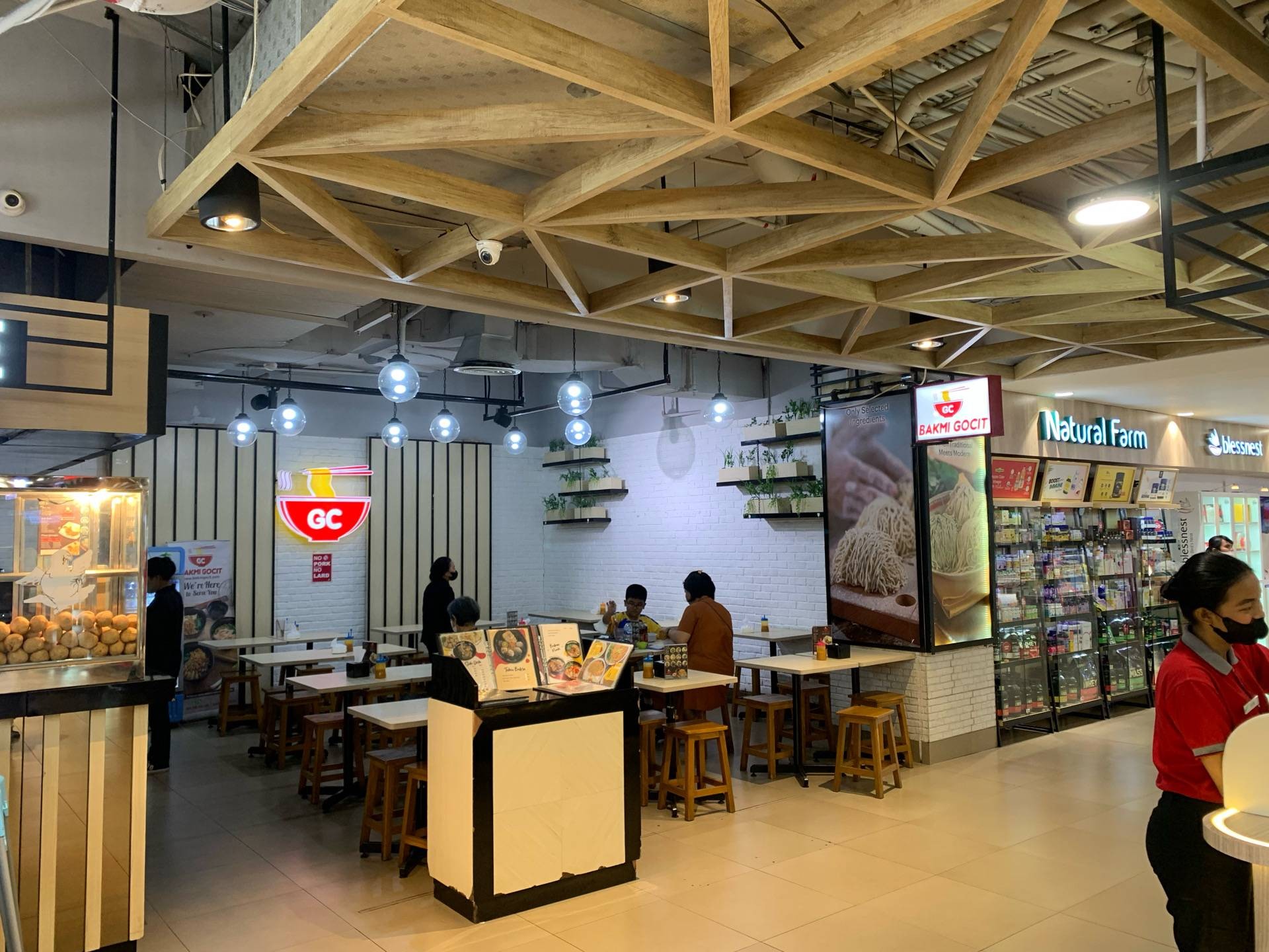 รีวิว Bakmi Gocit - วันที่ 2 กลางวัน ร้านบะหมี่ในห้าง อร่อยใช้ได้เส้น ...