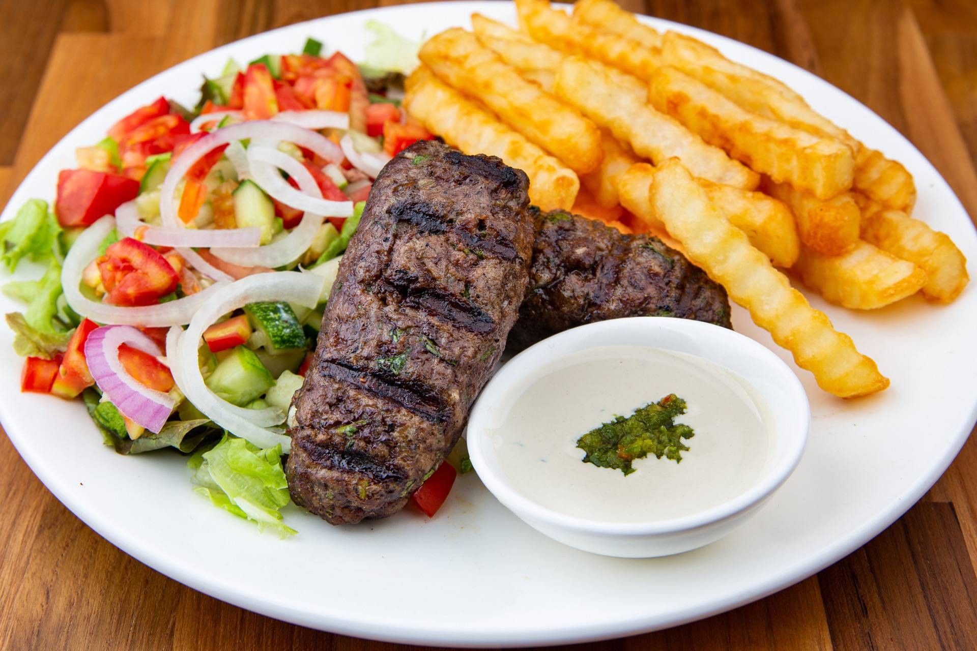 รีวิว TOM GRILL ถนนข้าวสาร - เมนูให้เลือกหลากหลาย มองเห็นวิวถนนข้าวสาร ...