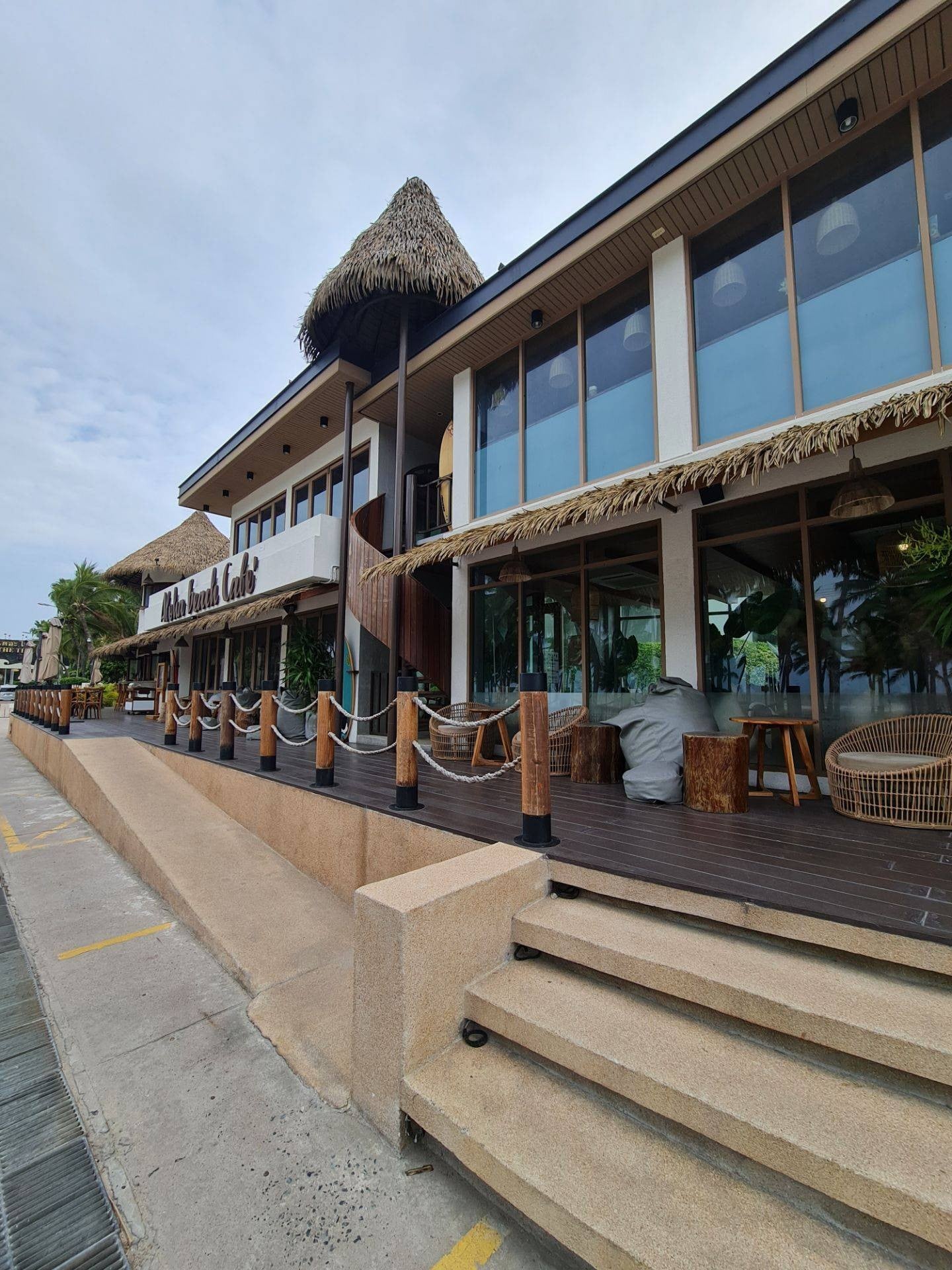รูป Aloha Beach Cafe'
