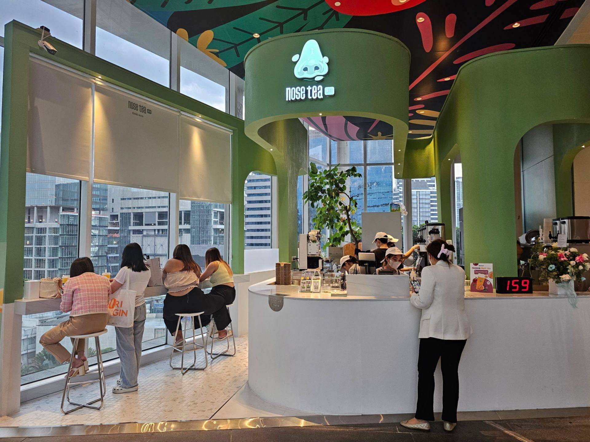 รีวิว Nose tea (โนส ที) Emquartier - ชาผลไม้วิปชีสเจ้าดังใน Tiktok ที่เมนูอื่นอร่อยกว่า