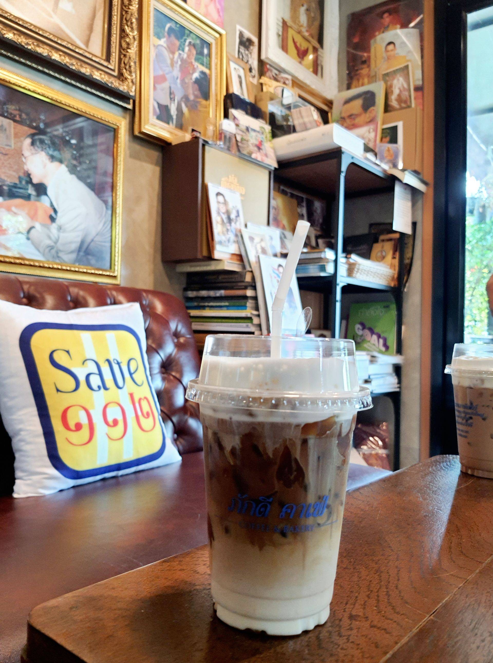 รีวิว Pak Dee Cafe coffee & bakery - ไปครั้งแรกก็ประทับใจ เจ้าของร้านอัธยาศัยดี กาแฟขนมอร่อย ...