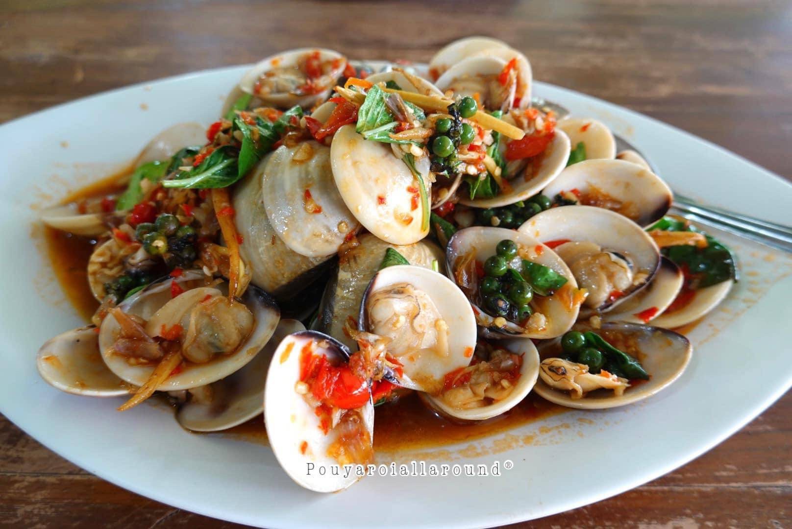 หอยตลับผัดฉ่า ร้าน สังเวียน ซีฟู้ด