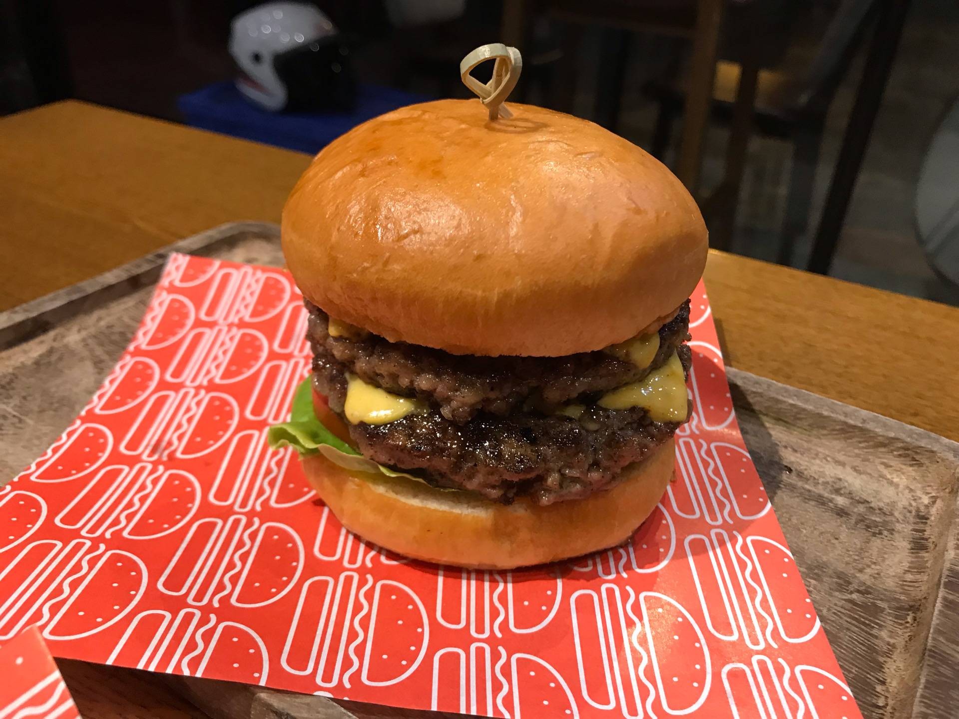 รีวิว Burger Lab Burger Lab สีลม - Burger โฮมเมดงานดี