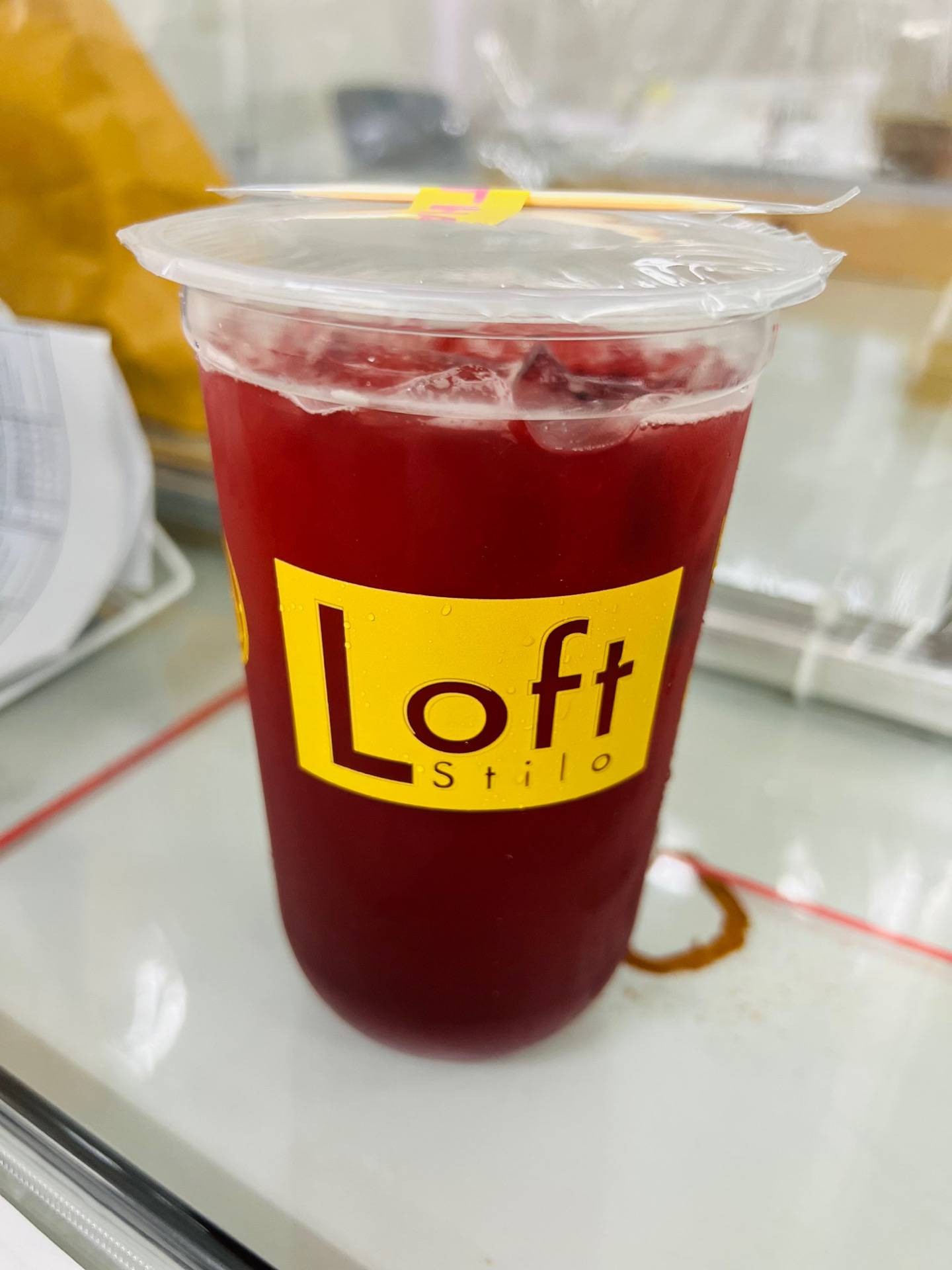 รีวิว Loft Stilo @Erawan ถ.รถรางสายเก่า - วันนี้มาลอง Mixed Berry Craft ...