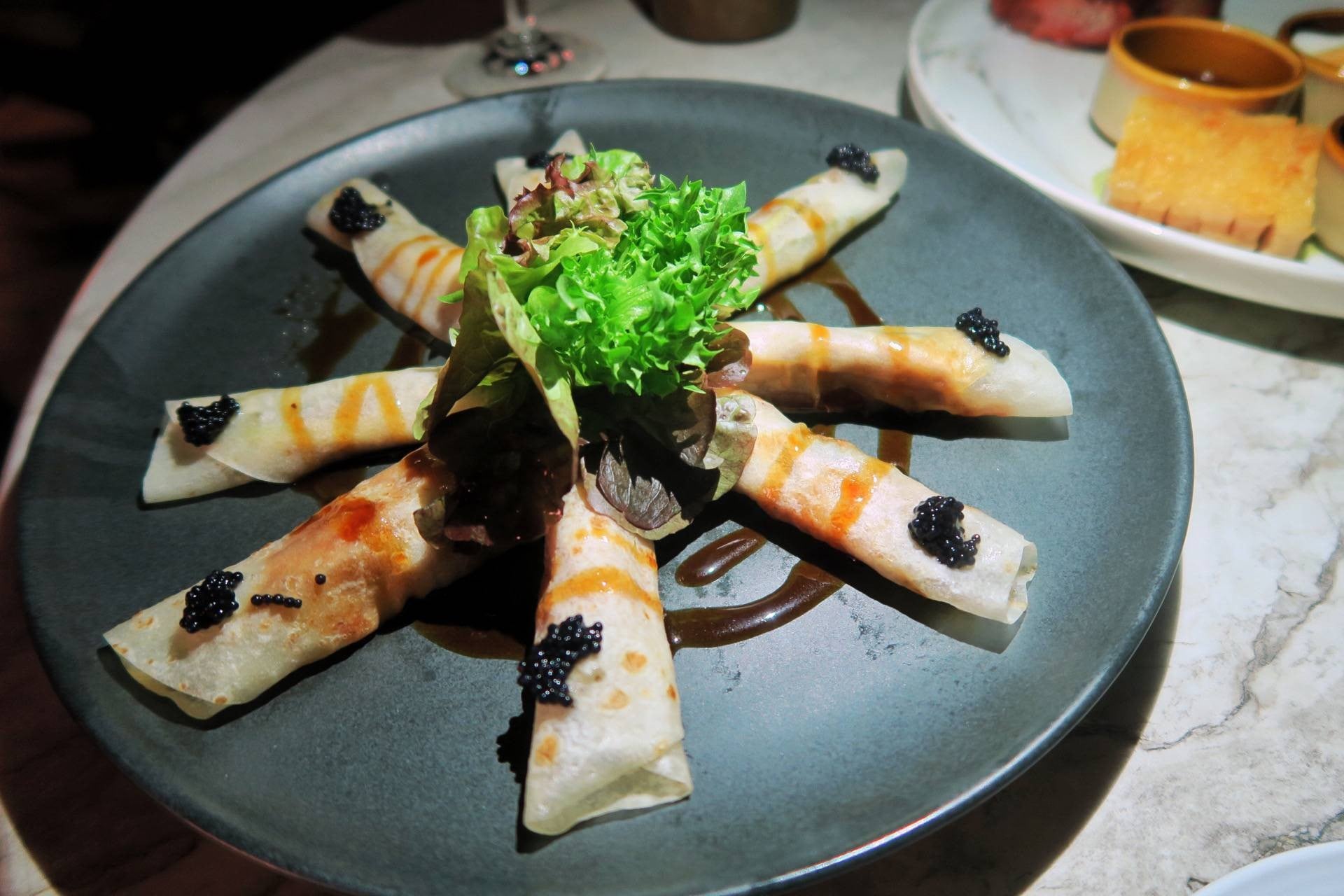 รีวิว Yao Rooftop Bar - อาหารจีนโมเดิร์นรสชาติดี มีวิวตึกระฟ้าเป็นแบ็ก ...