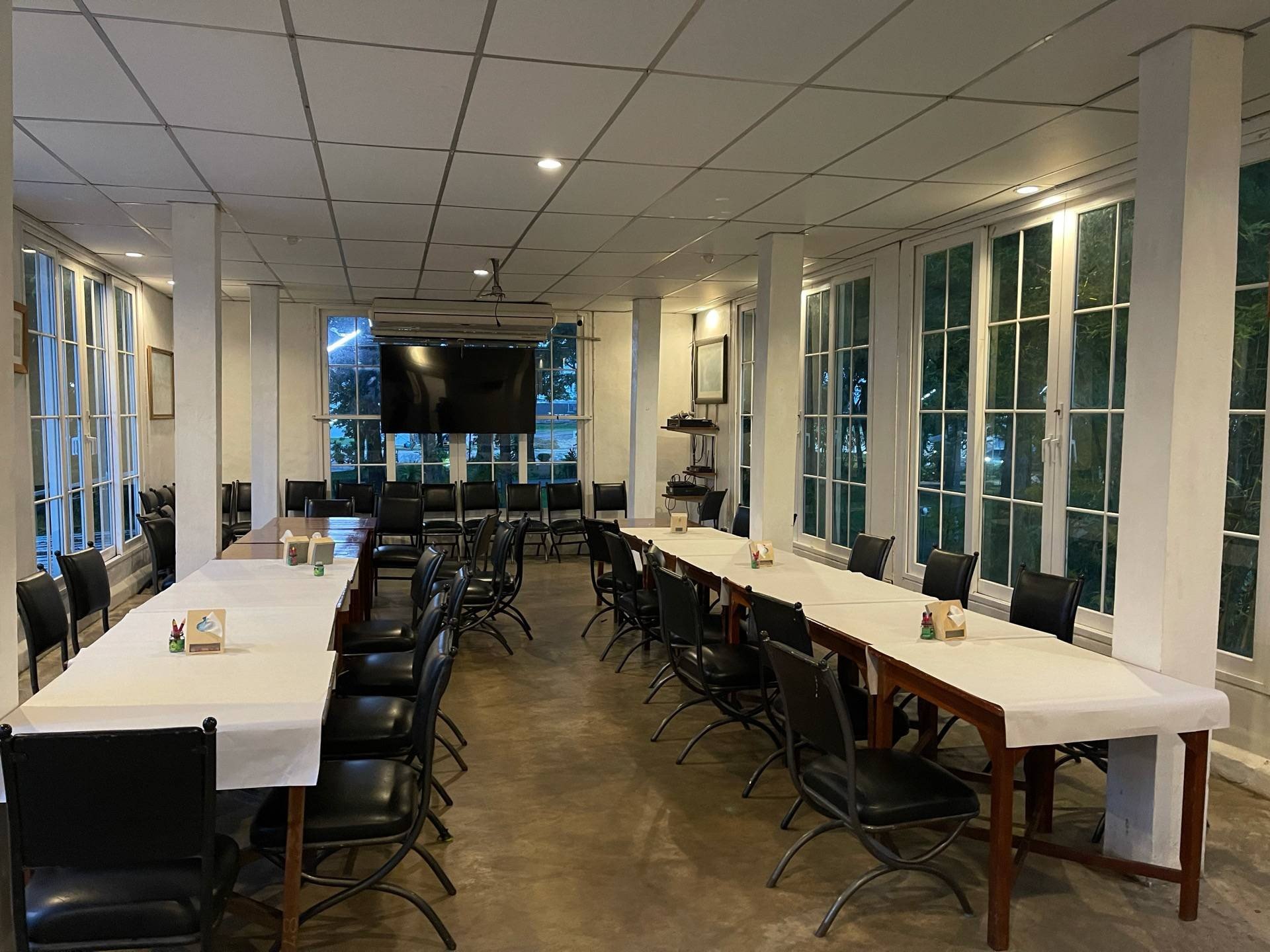 รูป SORTREL’s Cottage