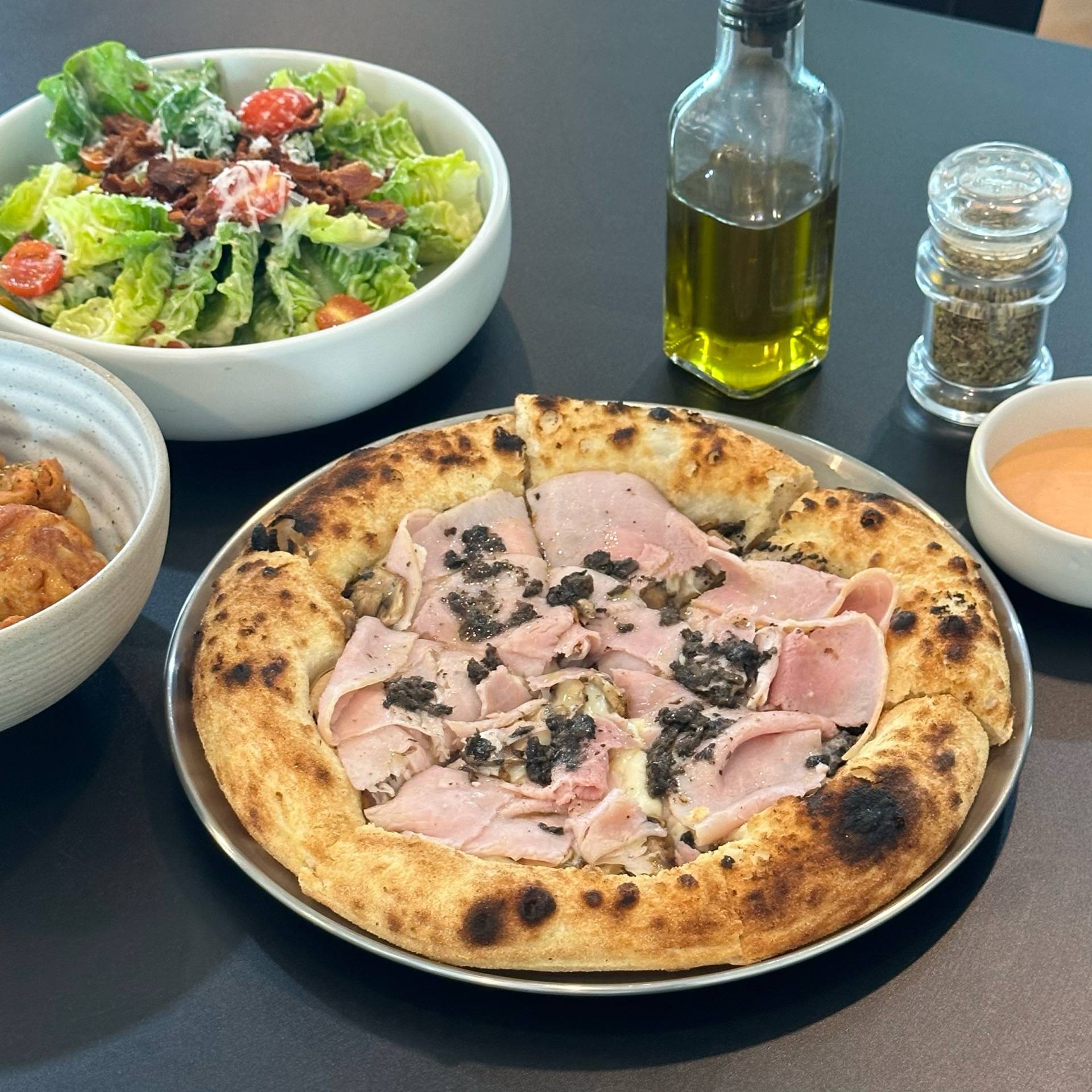 รูป Ronin pizza ลาดพร้าว 18