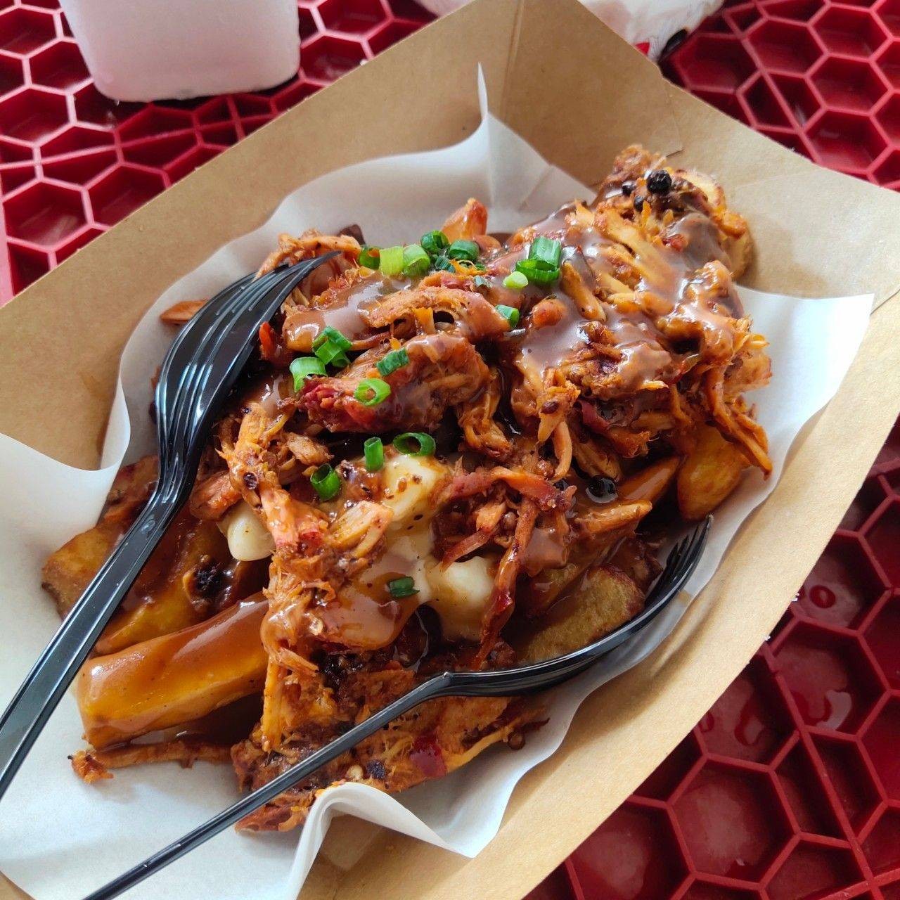 รีวิว BAD POUTINE ทรงวาด - Ban Poutien มันทอดสไตล์ฝรั่ง