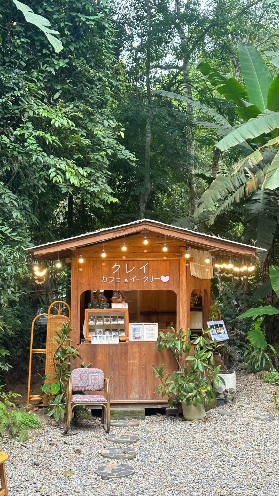 รีวิว Claai Cafe'& Eatery คลายคาเฟ่ แอนด์ อีทเทอรี่ - ร้านโคตรน่ารัก โคตรชิว! ชอบที่สุด🍃☕️🍰