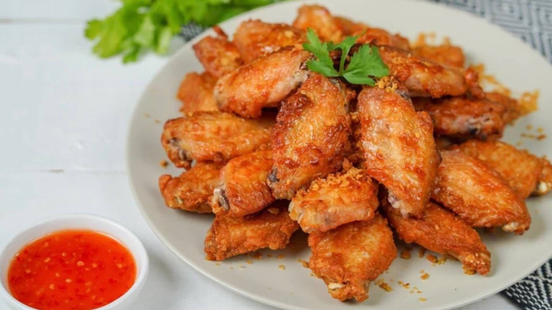 Big Boss Bar หัวหมาก | สั่งอาหารออนไลน์ล่วงหน้า รับที่ร้านผ่านแอป ...