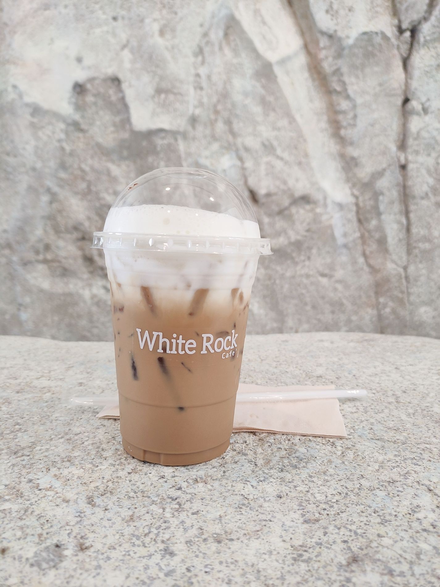 ร้าน White Rock Cafe | รีวิวร้านอาหาร