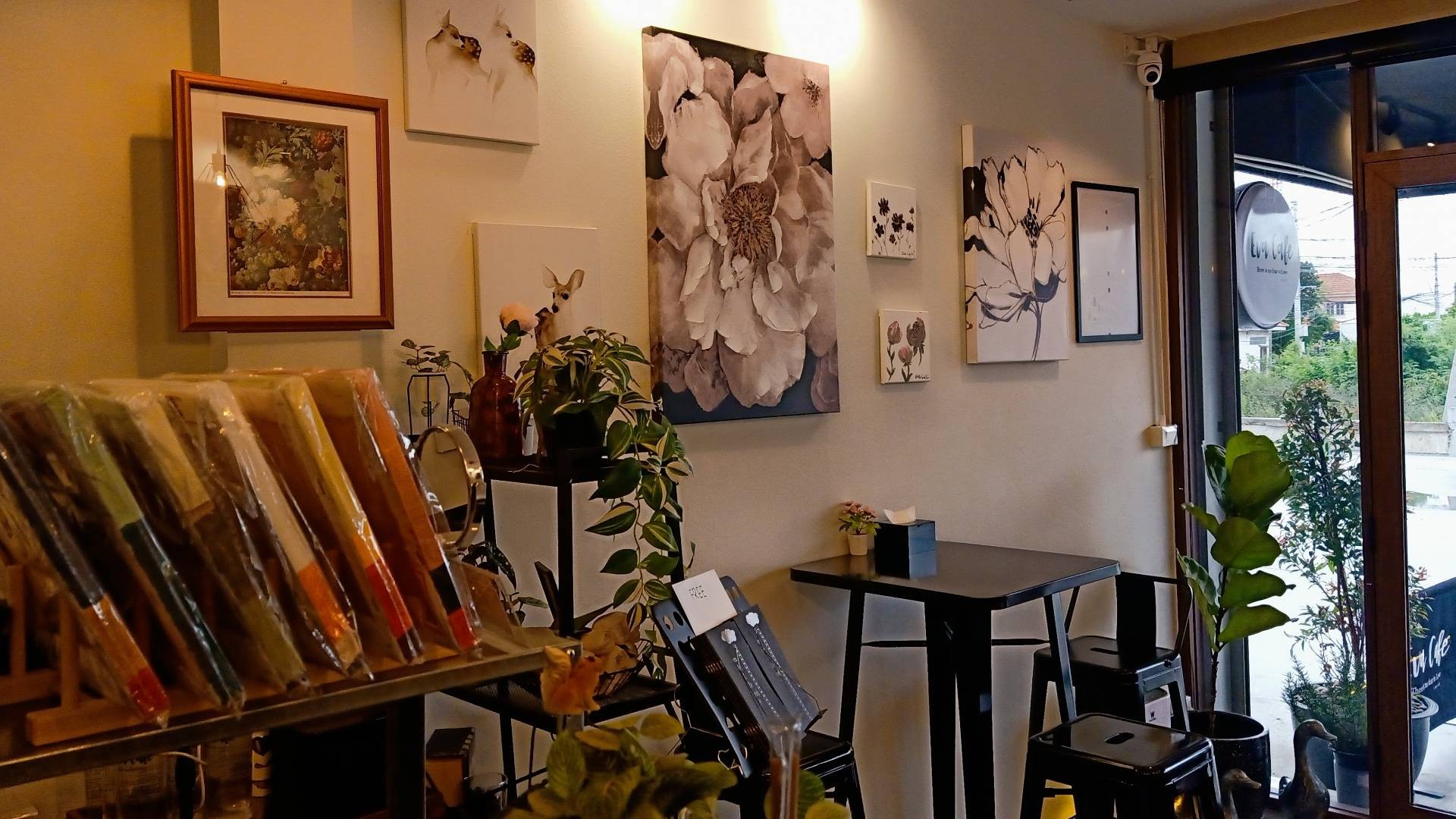 Eva Cafe ซอย ลำโพ25 - สั่งอาหารเดลิเวอรี | Wongnai x LINE MAN