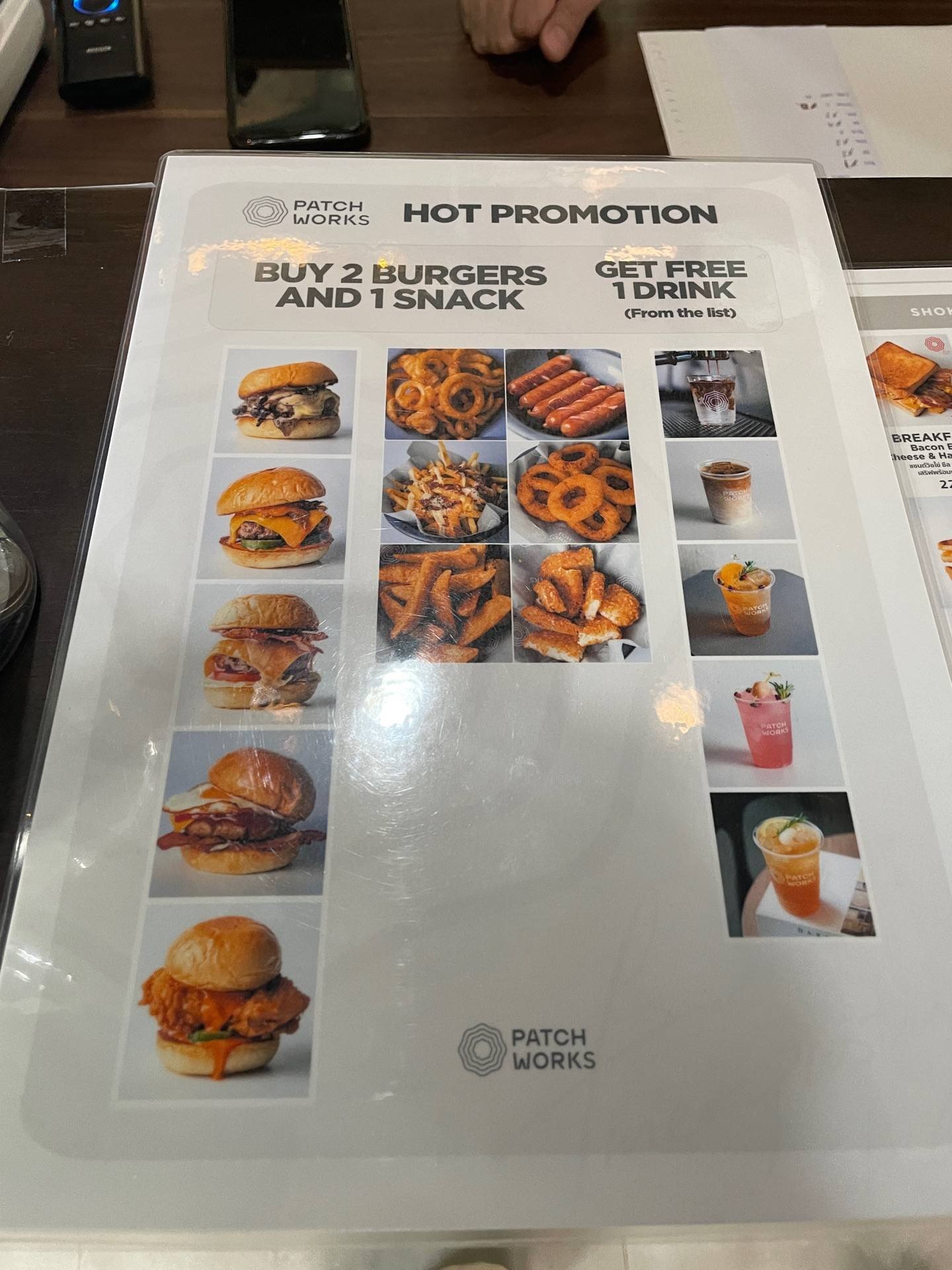 รูป PATCHWORKS Fine Pastry & Dessert ซอยติด MRT Bang O