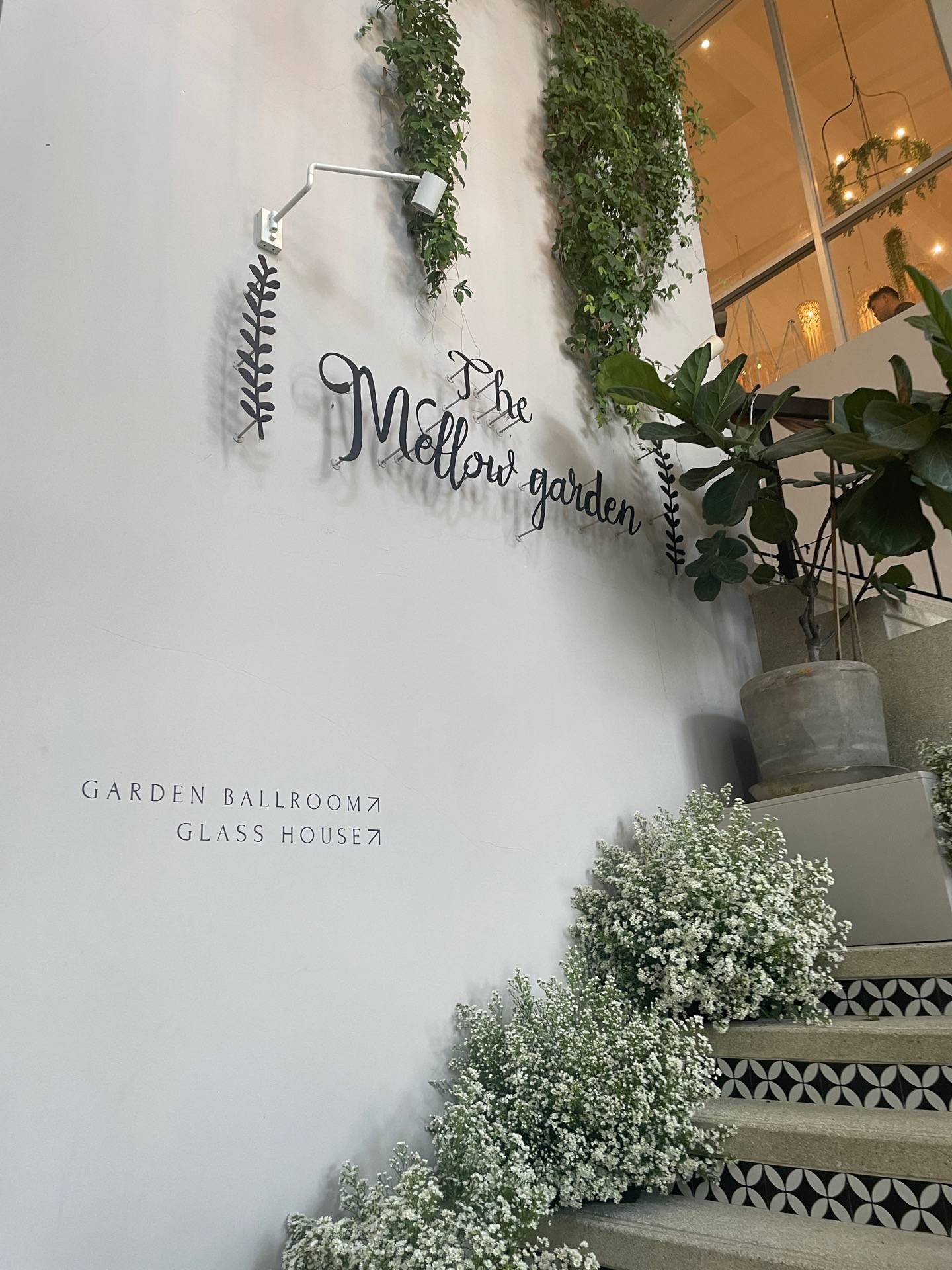 รูป Mellow Garden Restaurant & Bakery