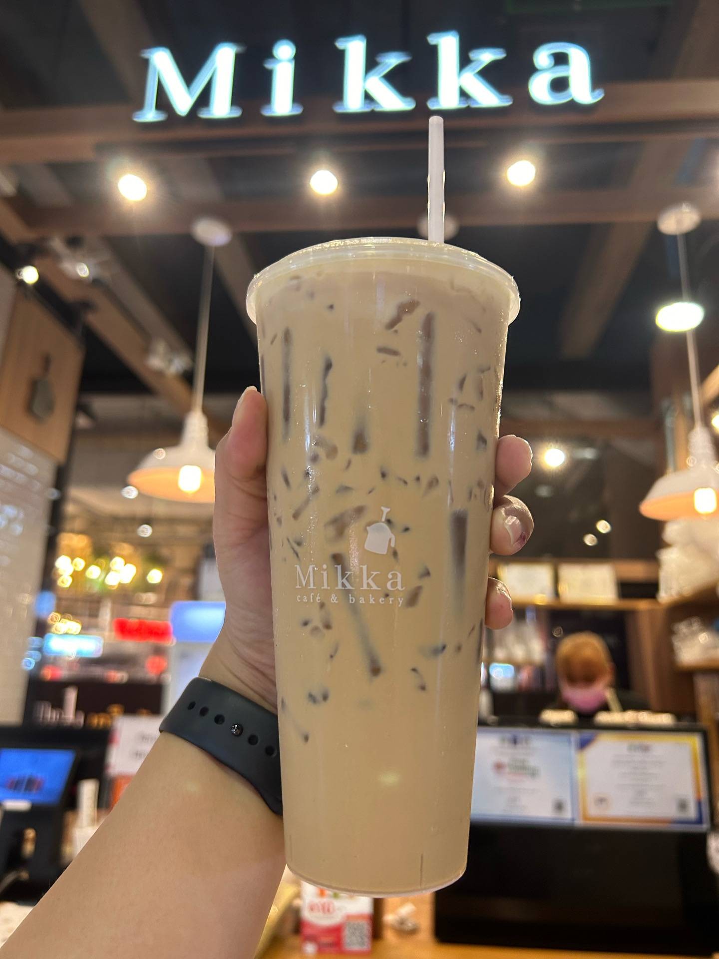รีวิว Mikka Café & Bakery ชั้นB หน้าTops ฝั่งโรบินสัน - พนักงานไม่ ...