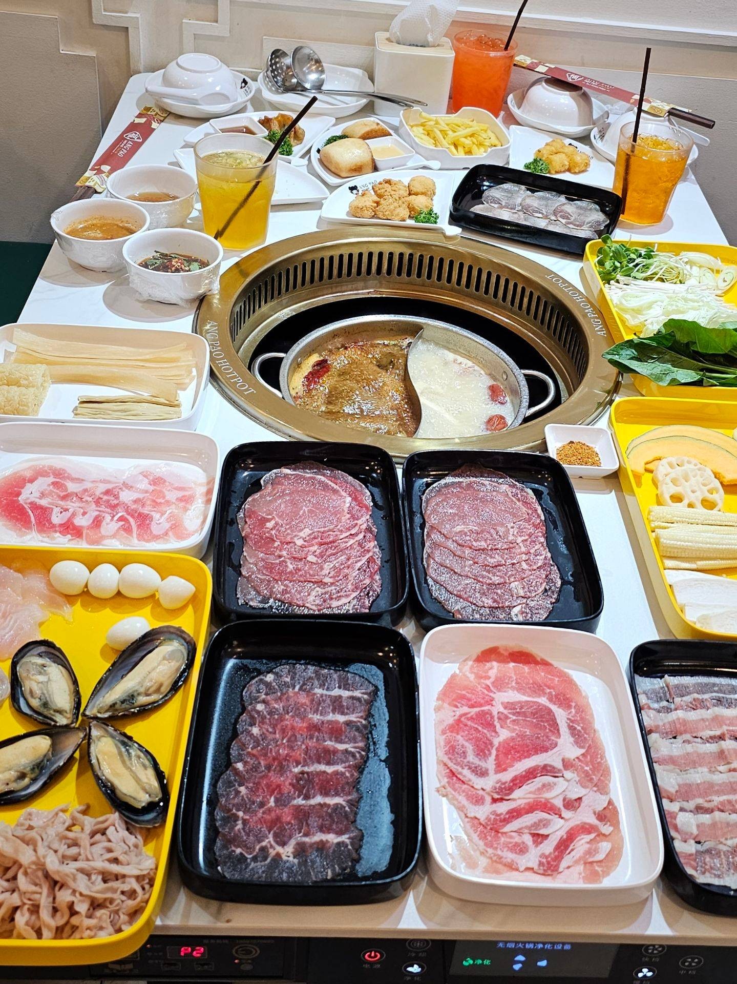 รูป Ang Pao Hot Pot