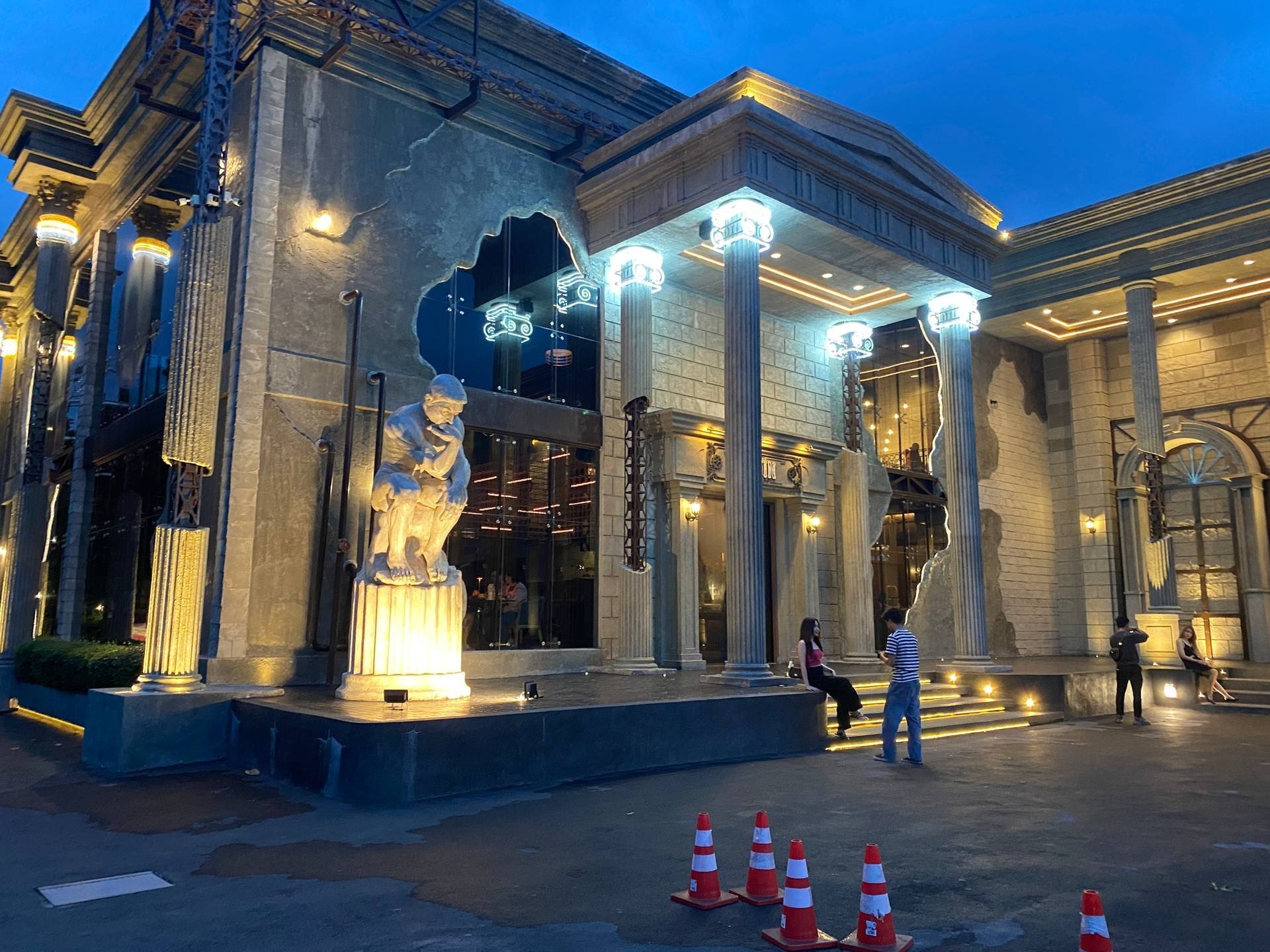 รีวิว Davin cafe - หลบฝนที่ดาวิน