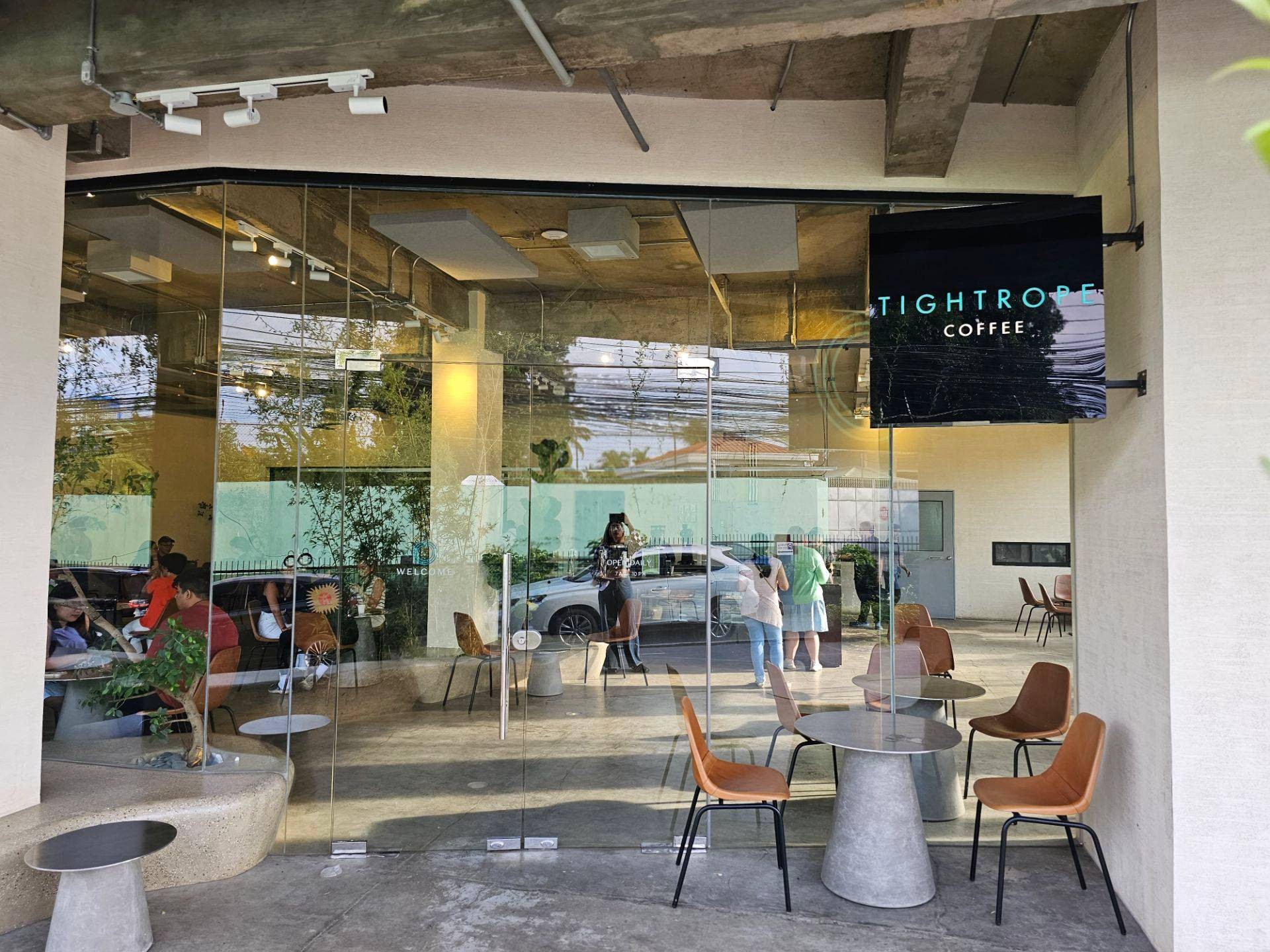 รีวิว Tightrope Coffee Shop One Paseo - คาเฟ่เก๋ๆในเซบู