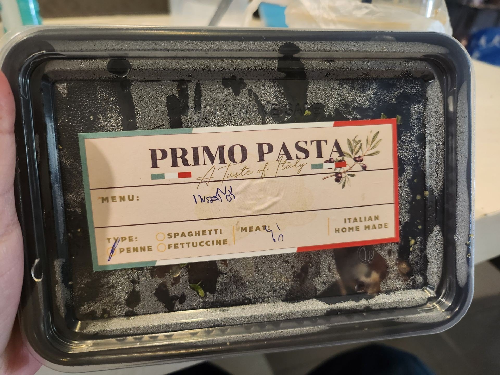 รีวิว Primo pasta - Penne with Chicken and Presto Sauce และ Iced ...