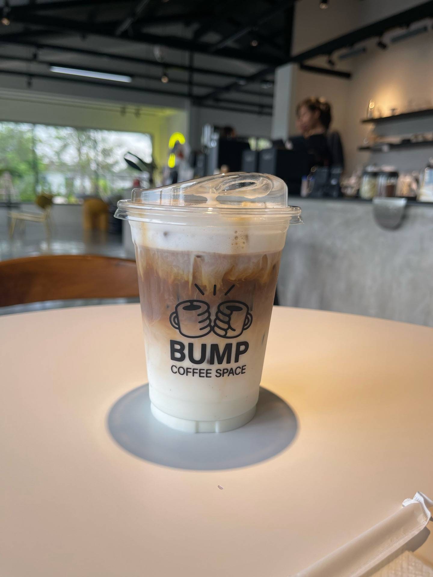 รีวิว Bump Coffee Space ชลบุรี - Bump Coffee Space