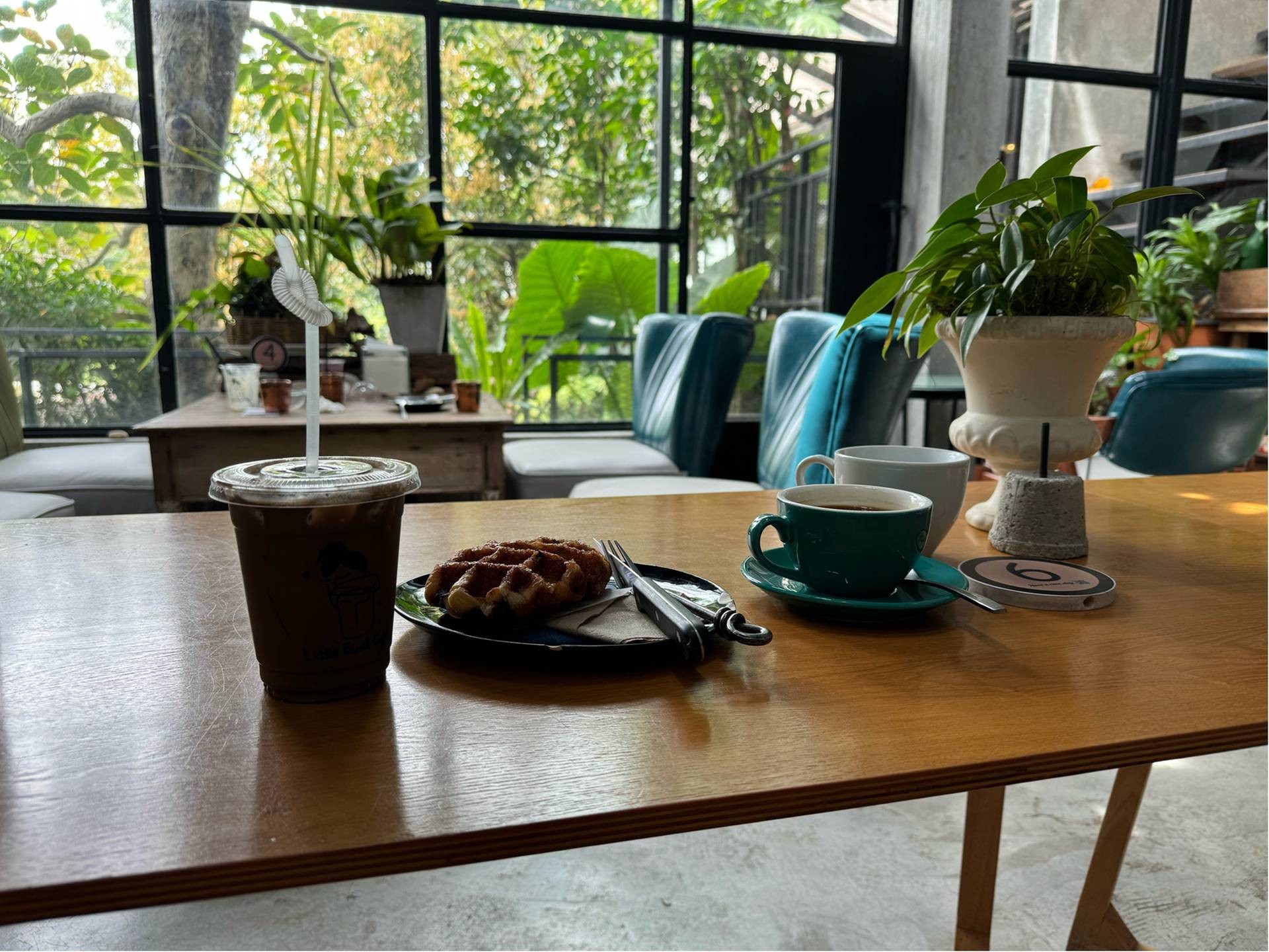รีวิว Little Black Cafe - โดยรวม ดีนะคะ