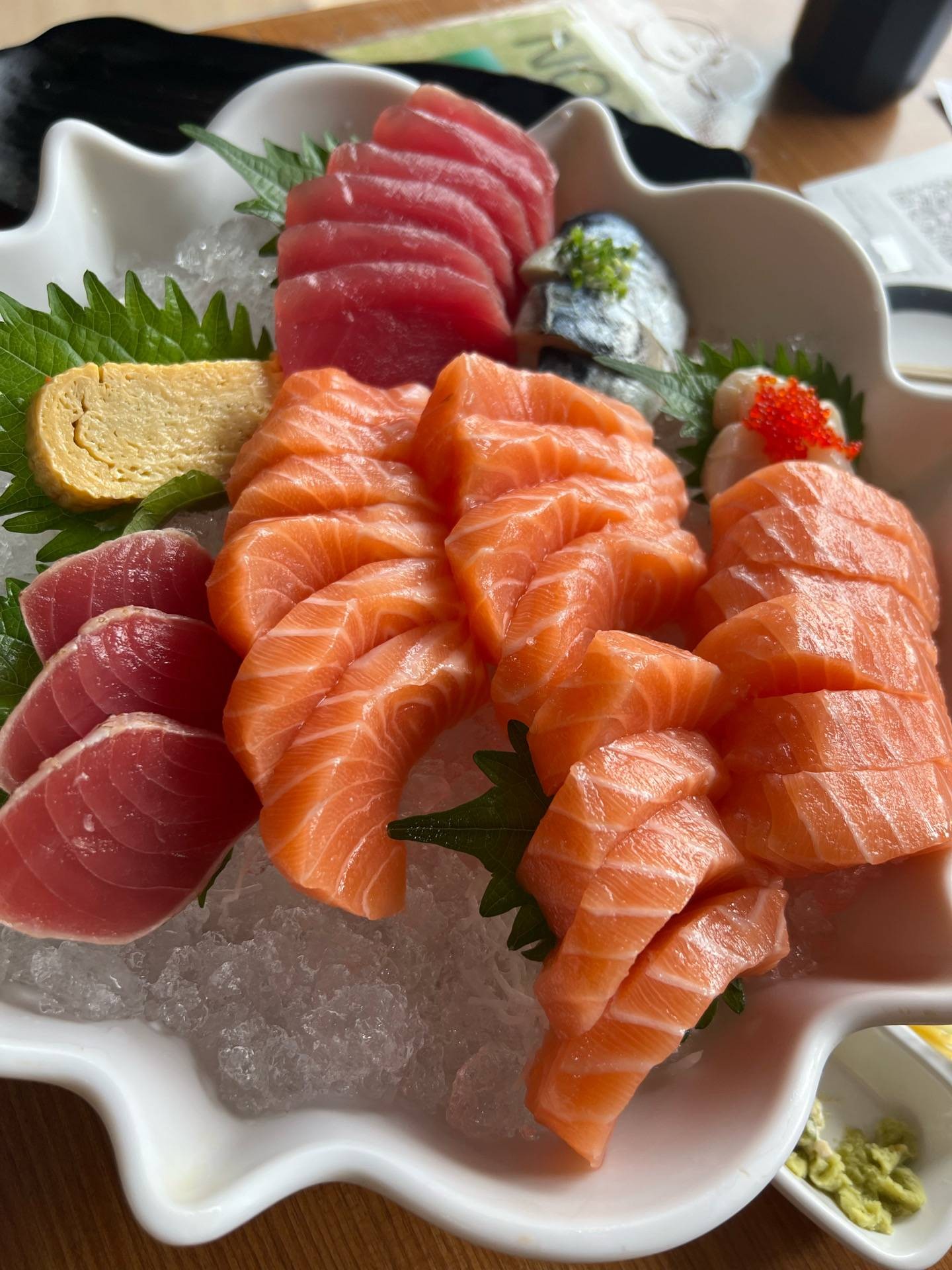 รีวิว Aroi Sushi Thru Thonglor ถนนเพชรบุรีตัดใหม่ - ร้านอาหารญี่ปุ่น ...