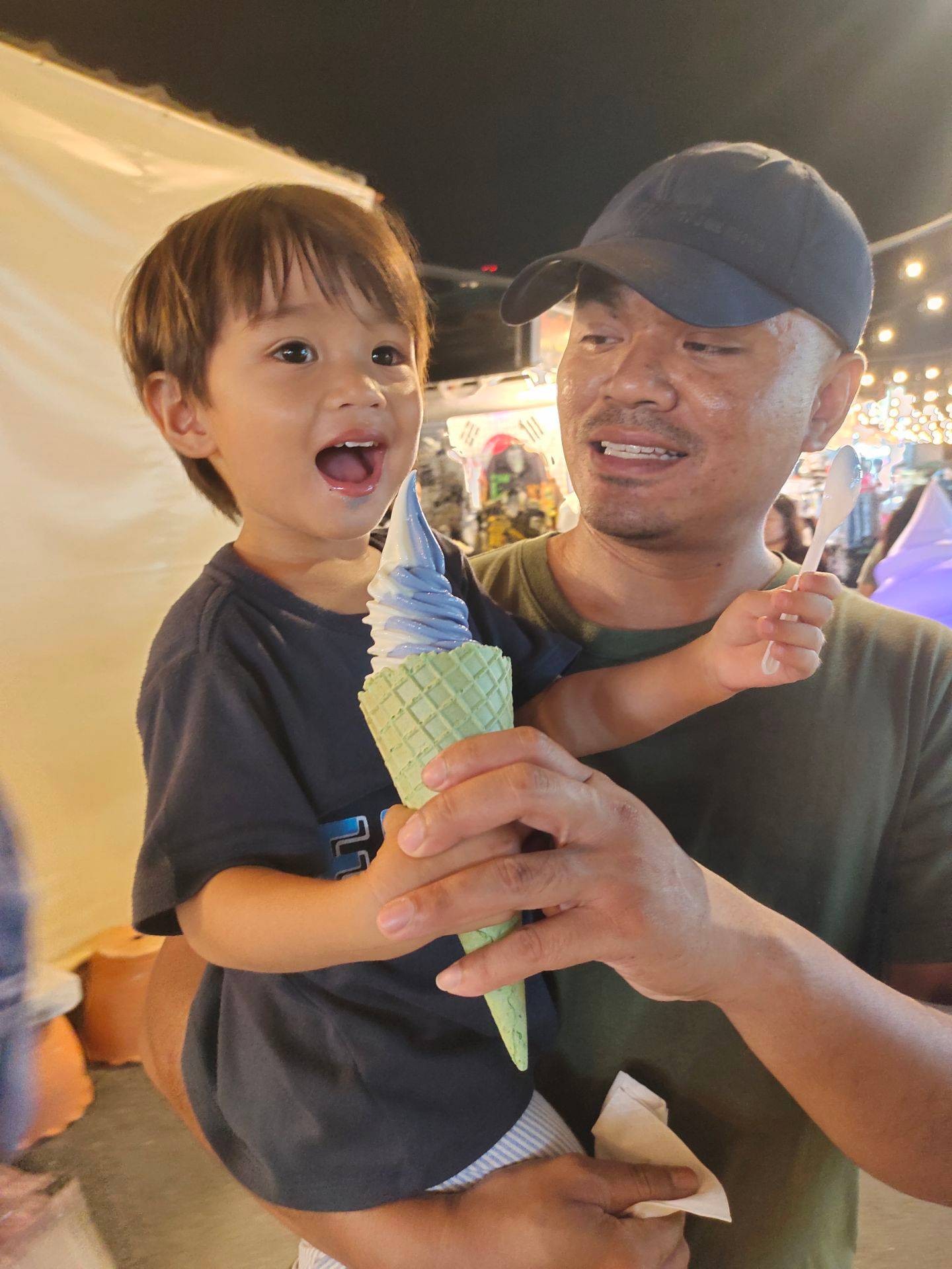 รีวิว Duca'tim ตลาดแบล็กมาร์เก็ต สมุทรปราการ - โคนชาเขียวมัจฉะไอศครีม ...