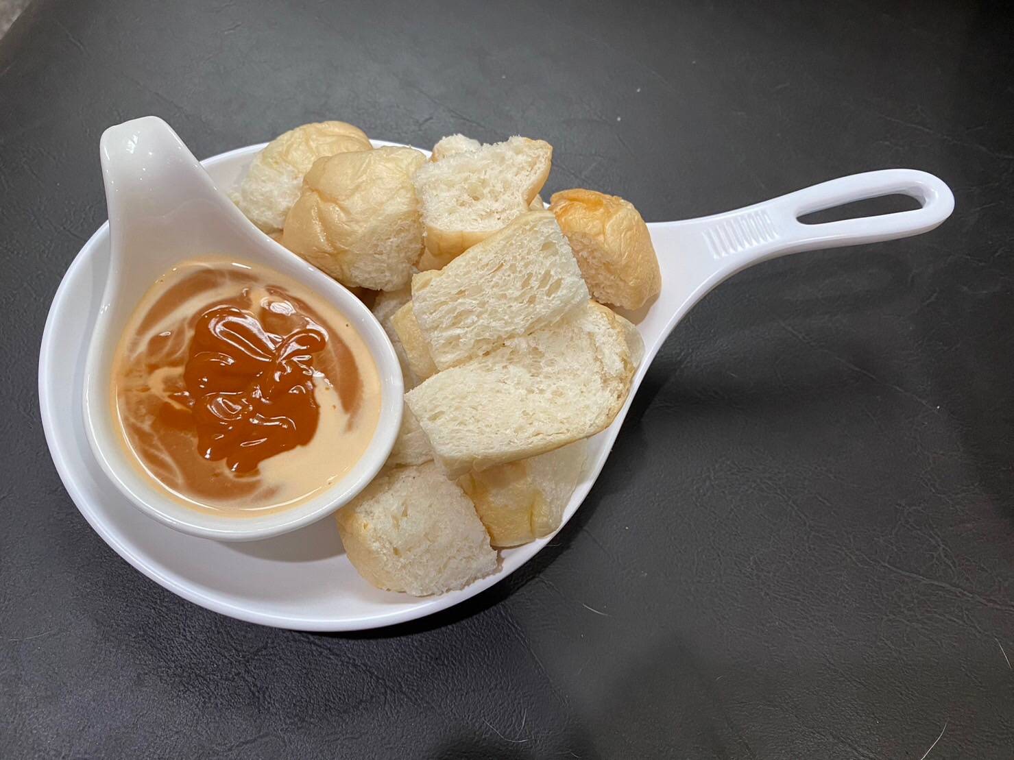 รีวิว 264 Bakery&Tea 264 Coffee&tea - ขนมปังอร่อยนุ่ม สังขยาหอมชาไทย ...