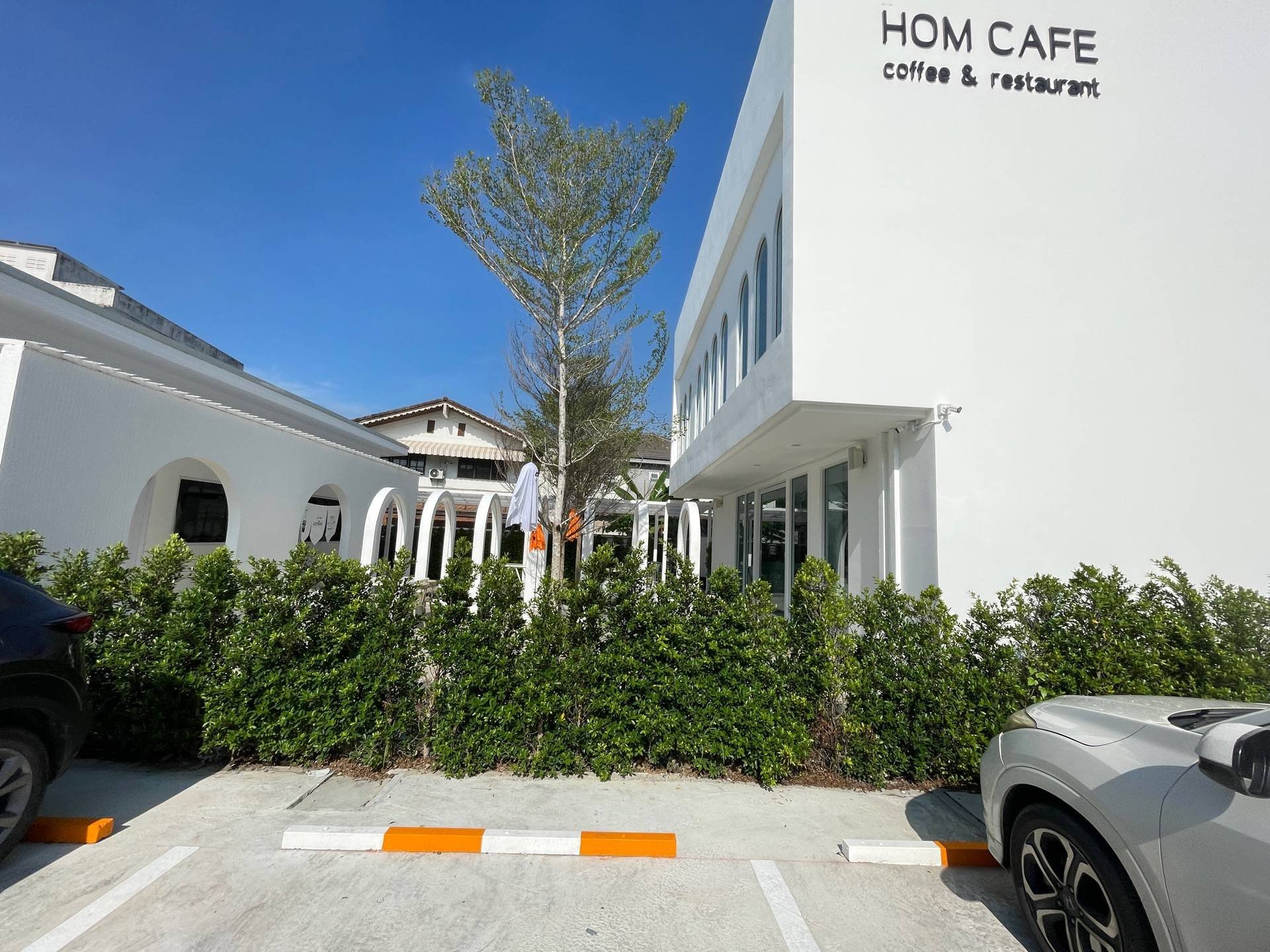 รีวิว Hom cafe & Restaurant - - มาลองก่อนจะแมส