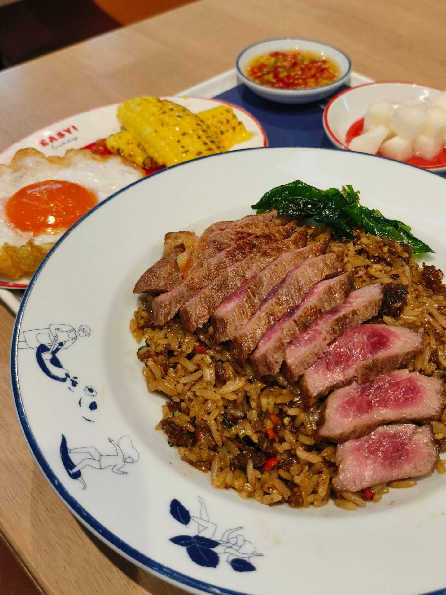 รีวิว Easy Buddy Central Ladprao - กะเพรา เนื้อ อร่อยมาก