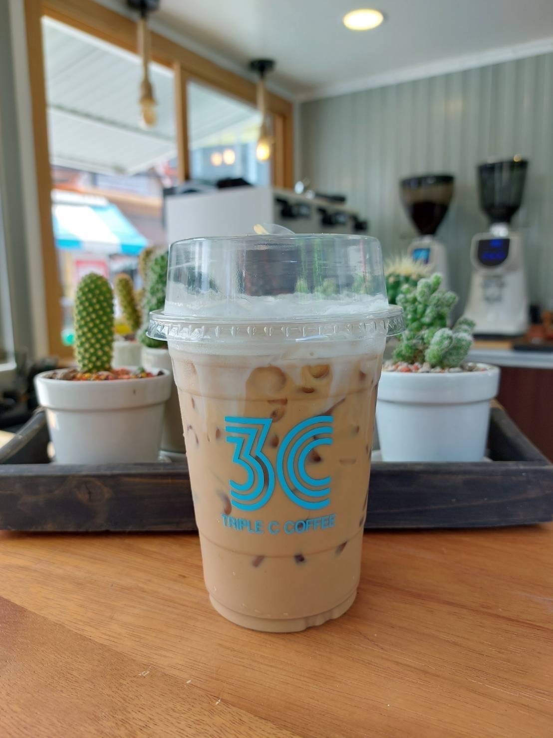 ร้าน Triple c coffee สันทรายน้อย สันทรายน้อย | รีวิวร้านอาหาร