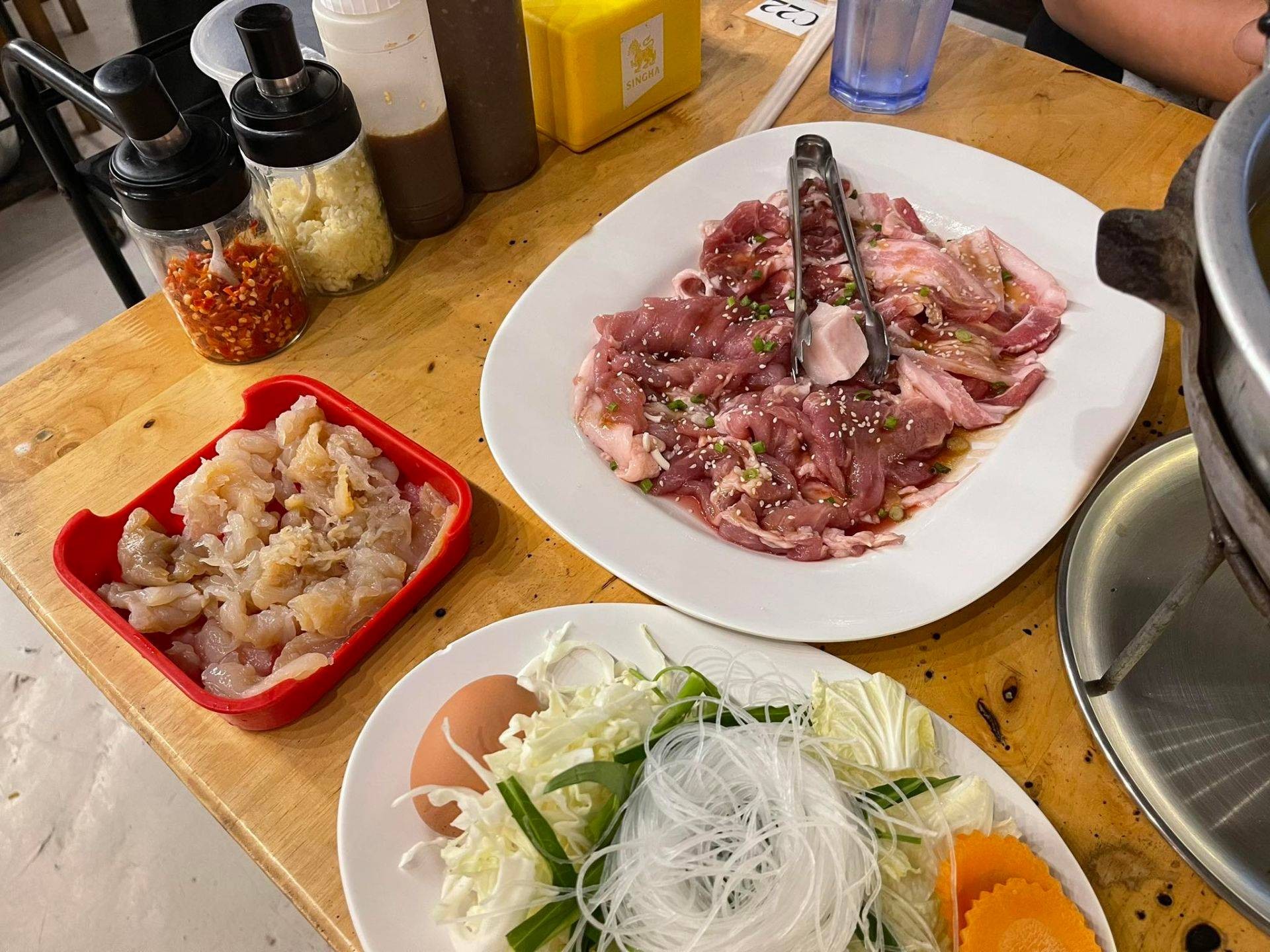 รีวิว Everyday mookrata & cafe Riverside - ราคาสูงแต่ไม่โดดเด่น