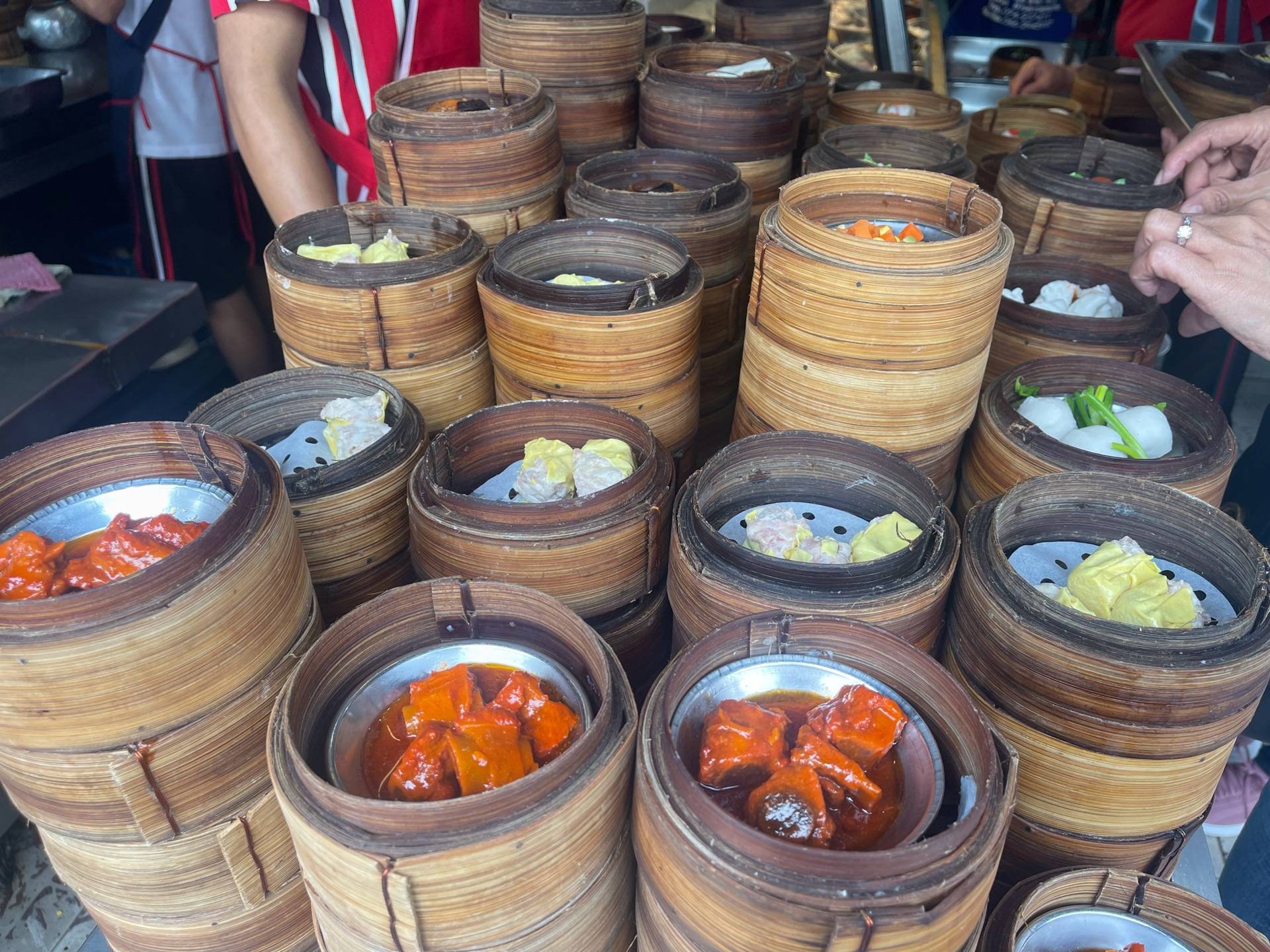 รูป โชคดี แต่เตี้ยม ตัวเมืองหาดใหญ่ 1