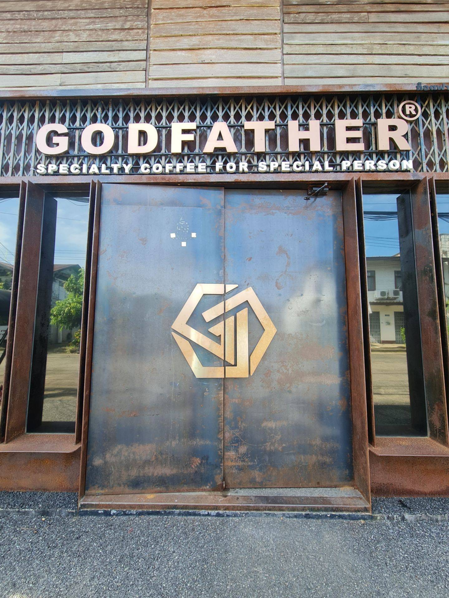 รีวิว GODFATHER COFFEE - ไม่ผิดหวังเลยที่ตั้งใจมา