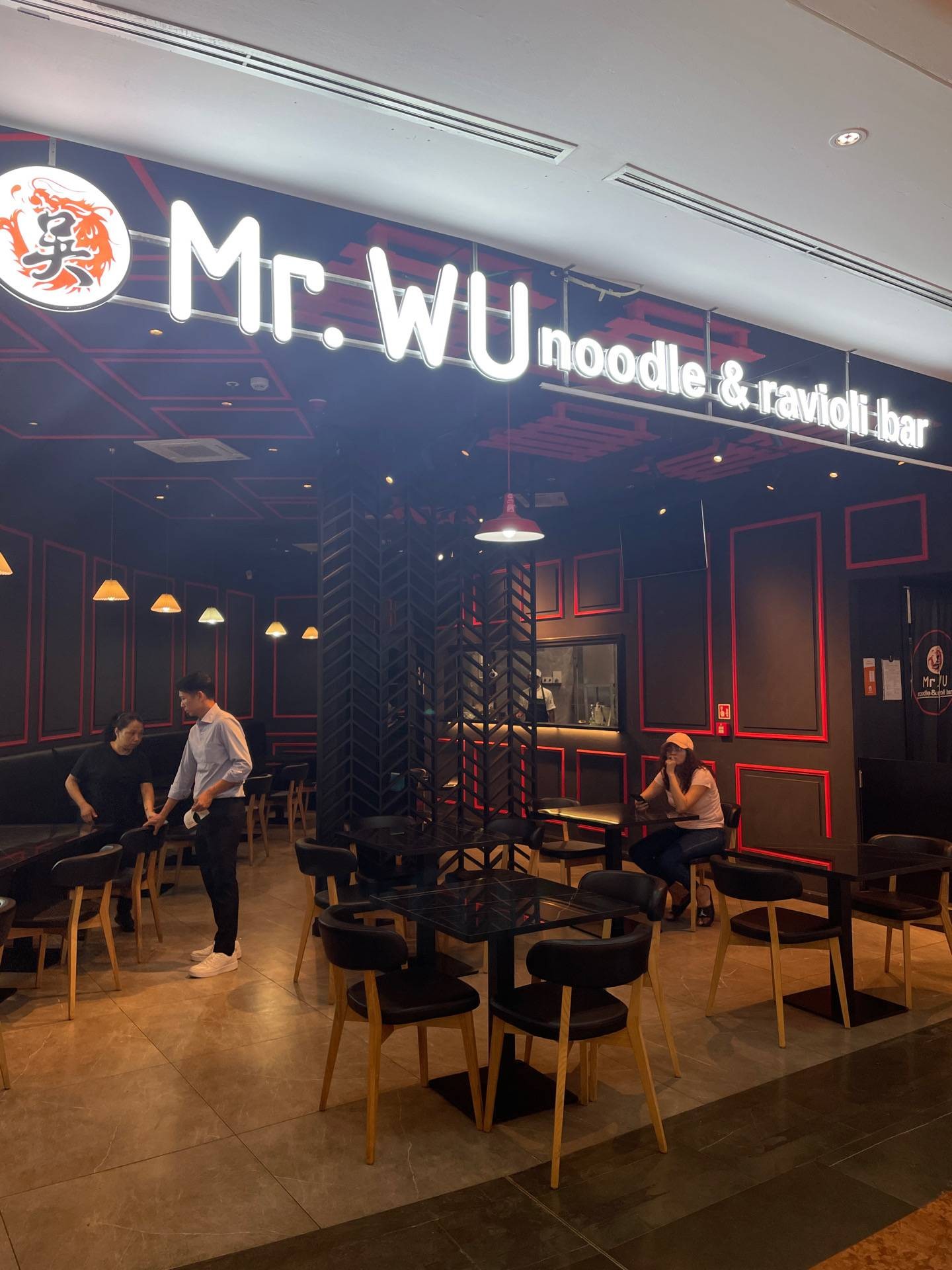 รีวิว Mr.Wu noodle & ravioli bar - ร้านอาหารจีน แนว fast food ในห้าง