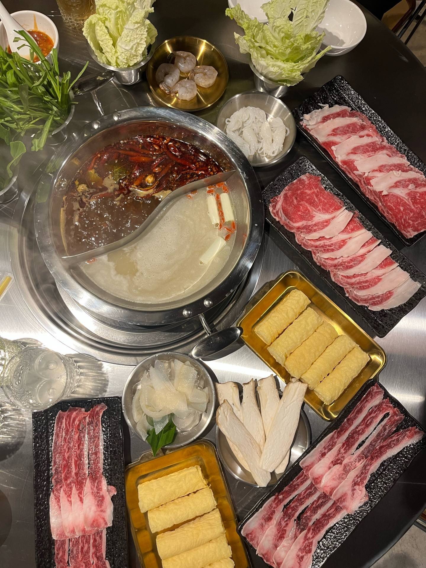 รีวิว GUO GUO Mala - ซุปหม่าล่าอร่อยมาก ไม่ค่อยมันแต่รสเข้มข้น กินได้ ...