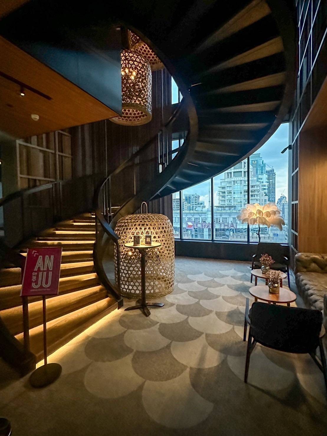 รีวิว ANJU Korean Rooftop Bar - Rooftop Bar วิวสุดปัง เอาใจสายเกา ที่ ...